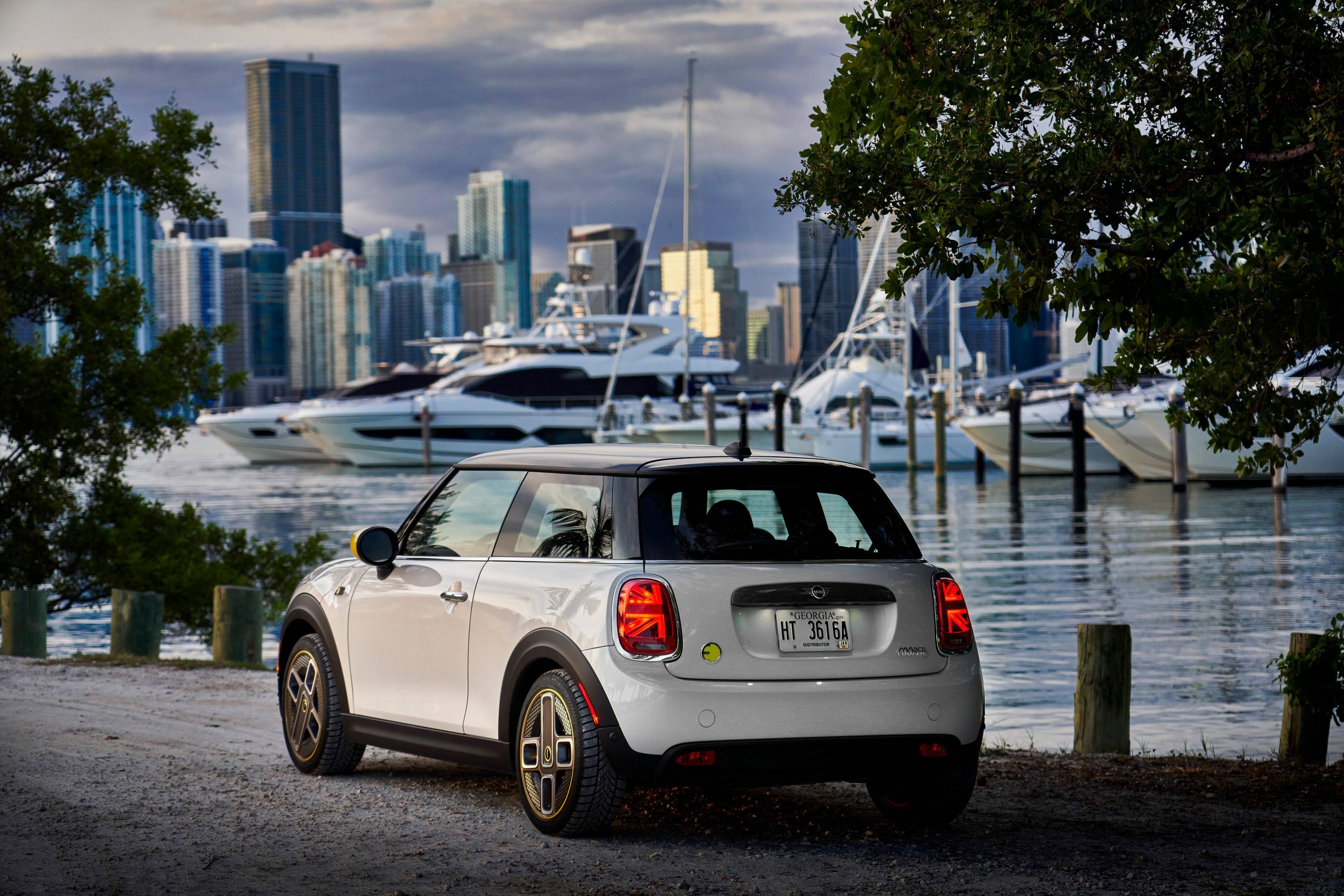 Mini Cooper 4K Wallpapers - Top Free Mini Cooper 4K Backgrounds ...