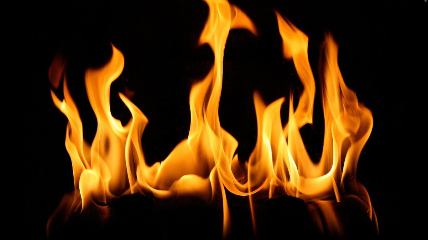 Fire PC Wallpapers - Top Free Fire PC Backgrounds - WallpaperAccess