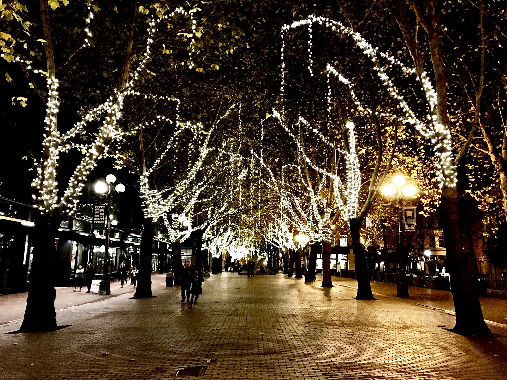 Seattle Christmas Wallpapers - Top Free Seattle Christmas Backgrounds ...