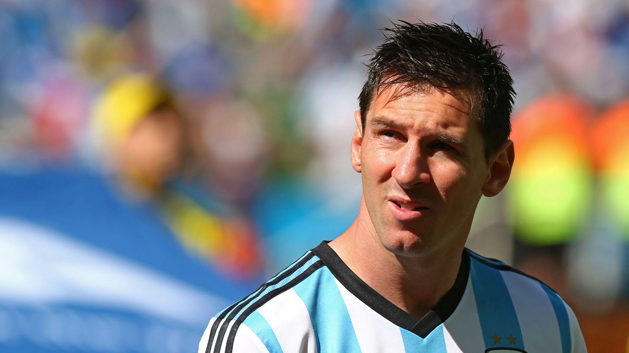 Messi Smile Wallpapers - Top Free Messi Smile Backgrounds - WallpaperAccess