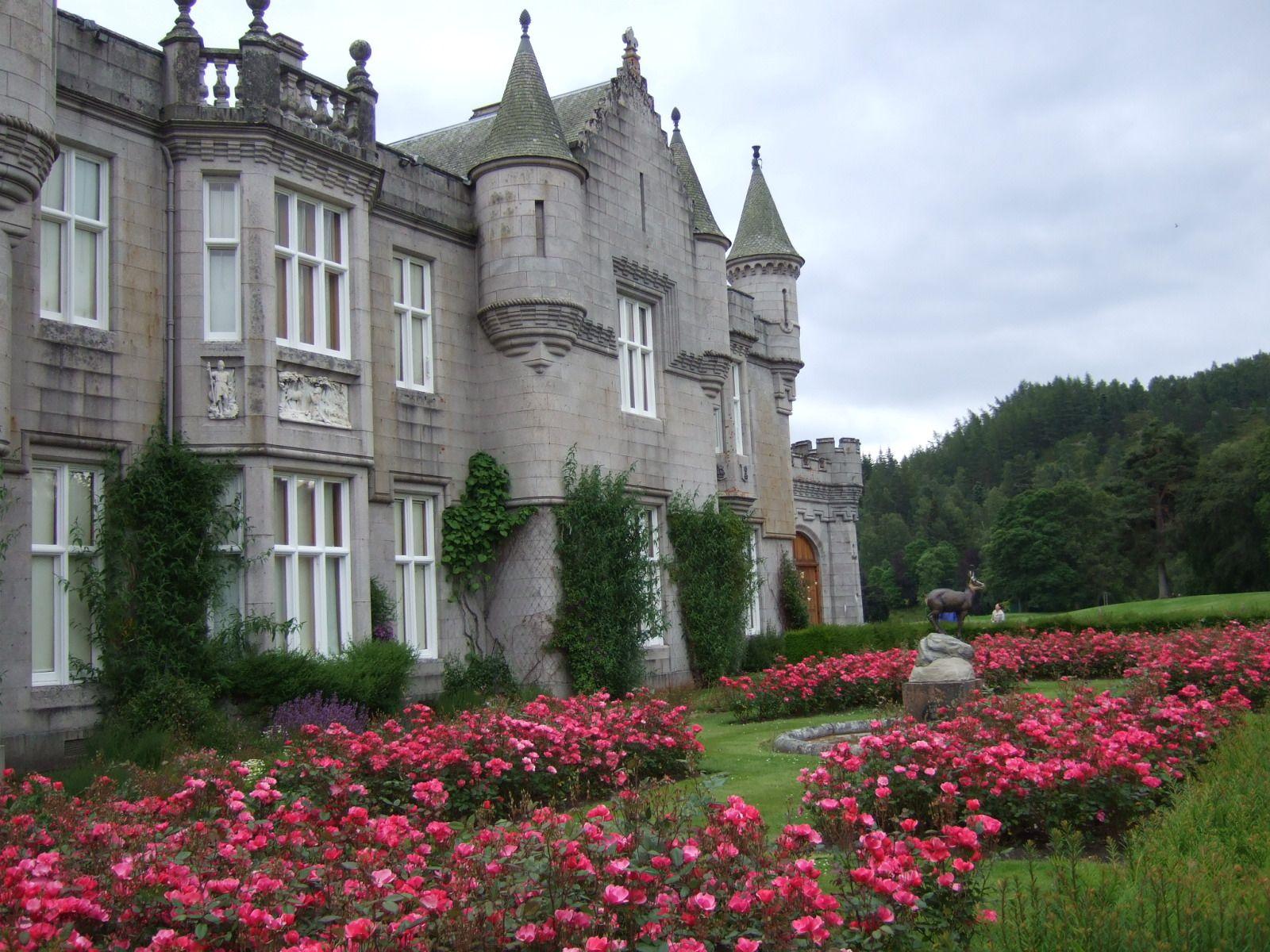 Balmoral Castle Wallpapers - Top Free Balmoral Castle Backgrounds ...