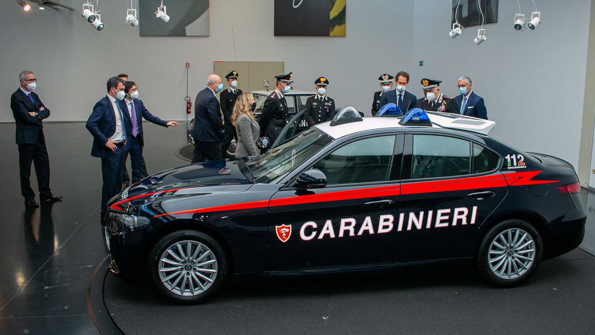 Carabinieri Wallpapers - Top Free Carabinieri Backgrounds - WallpaperAccess