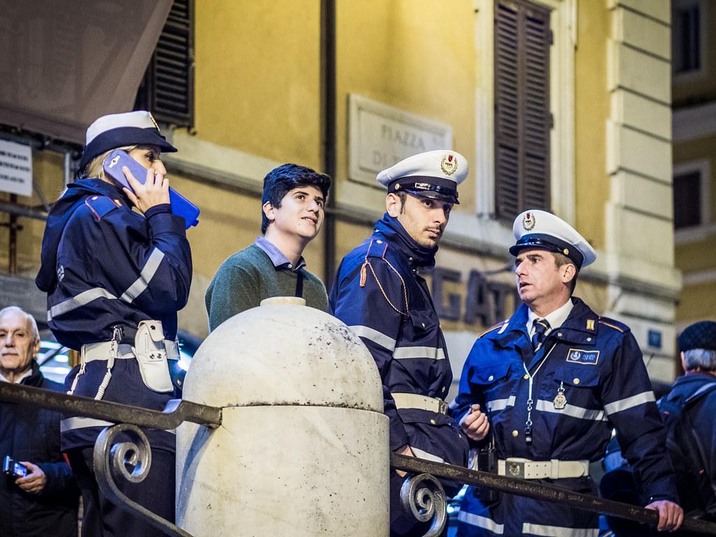 Carabinieri Wallpapers - Top Free Carabinieri Backgrounds - WallpaperAccess