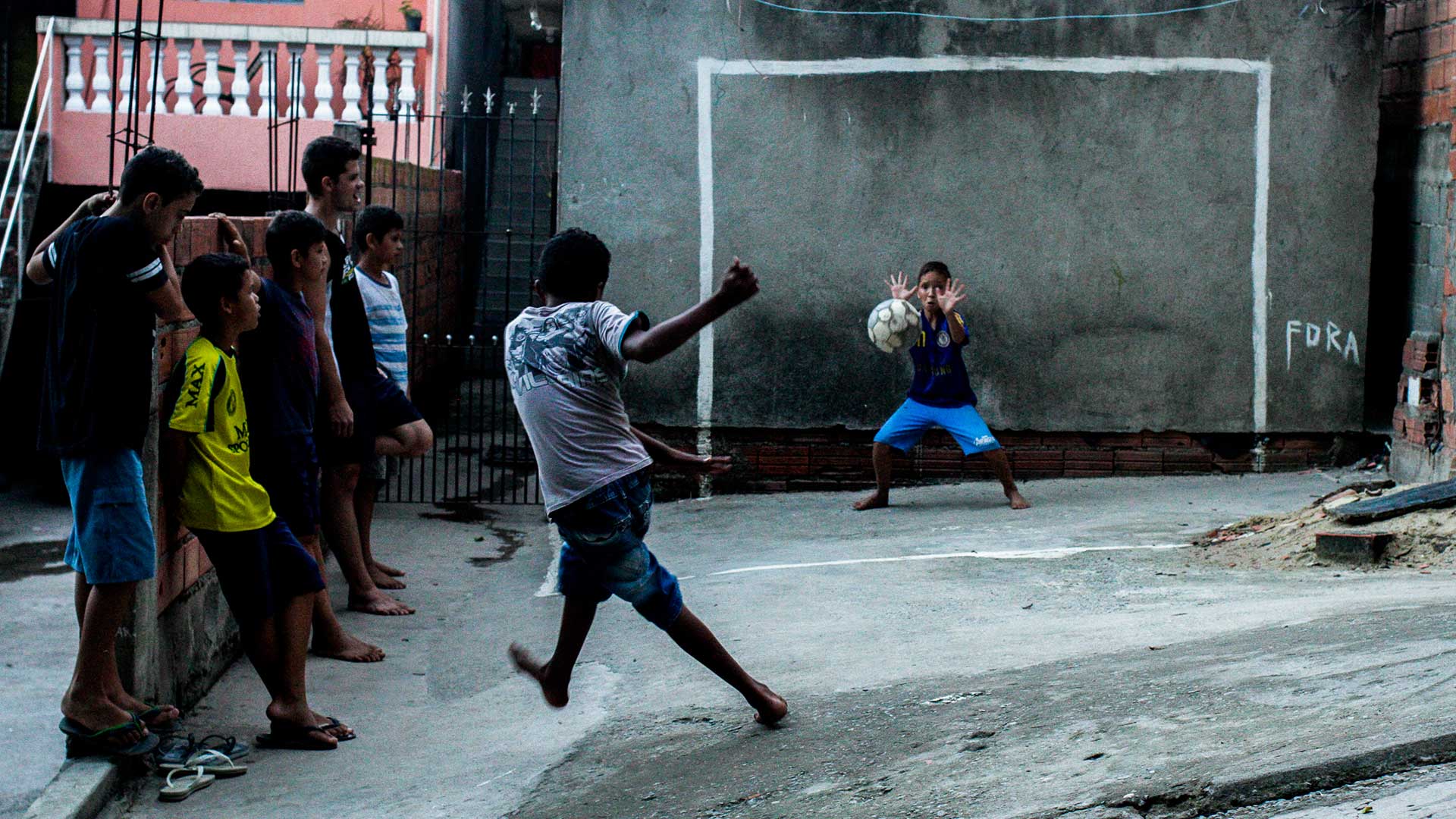 Street Football Wallpapers - Top Free Street Football Backgrounds ...