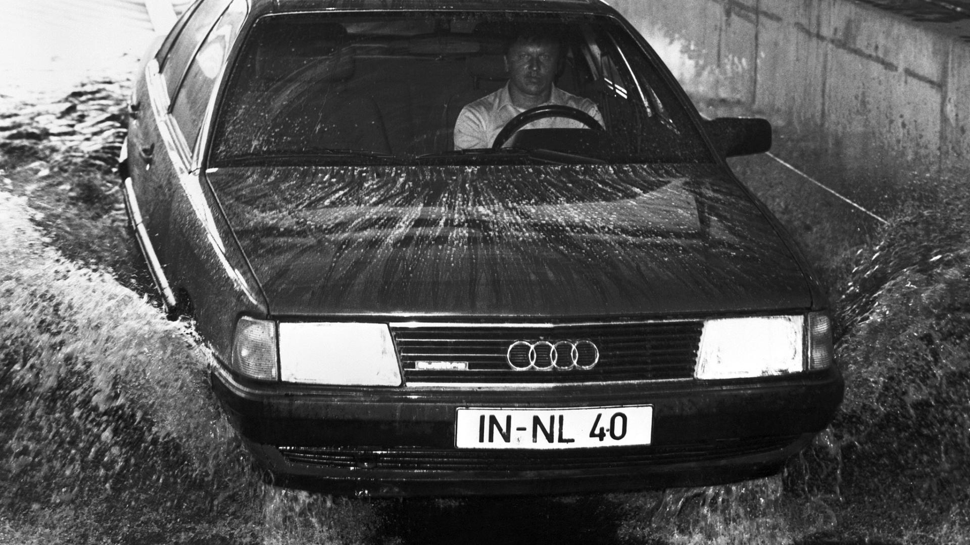 Audi 100 Wallpapers - Top Free Audi 100 Backgrounds - WallpaperAccess