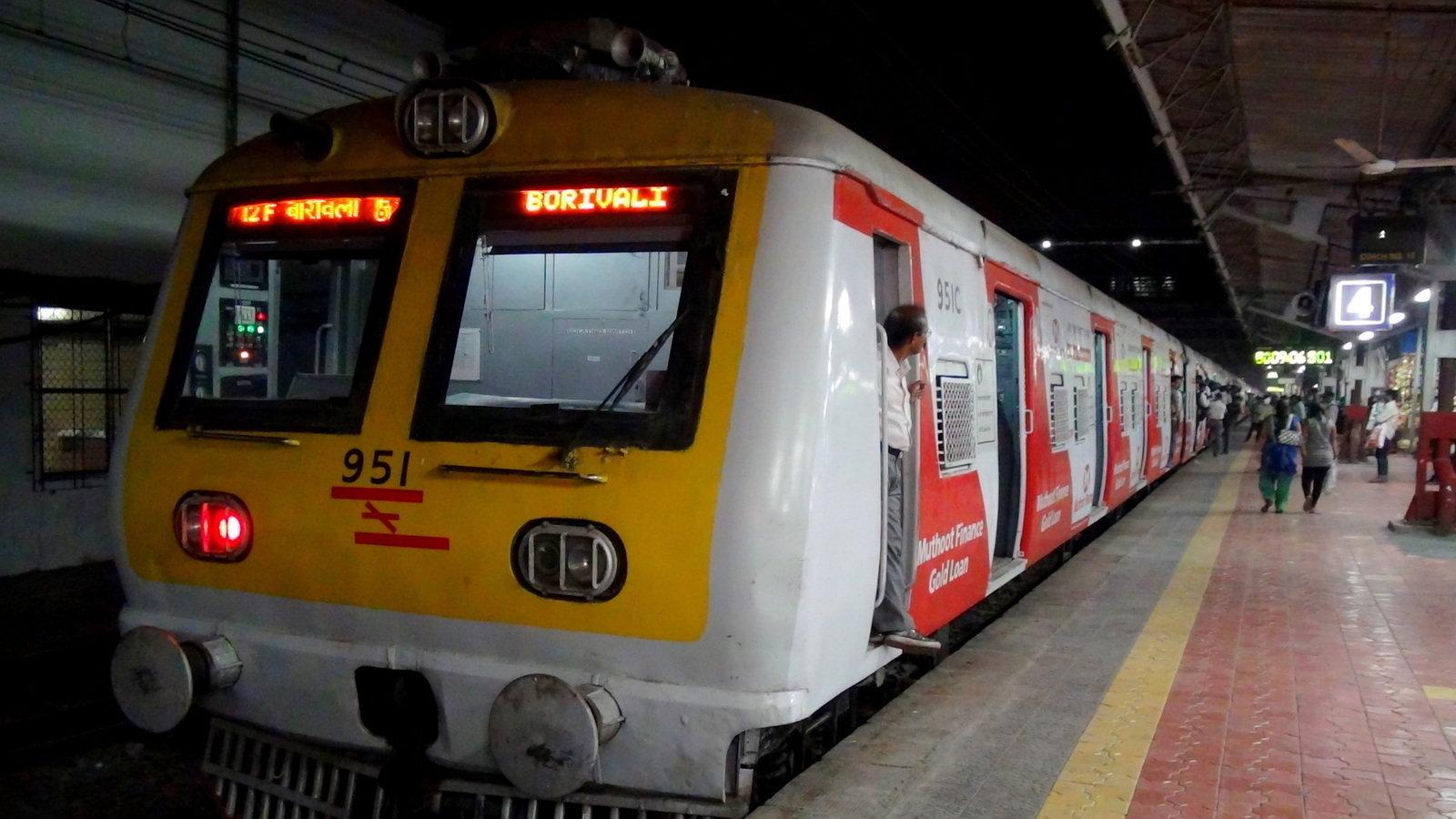 Local Train Wallpapers - Top Free Local Train Backgrounds - WallpaperAccess