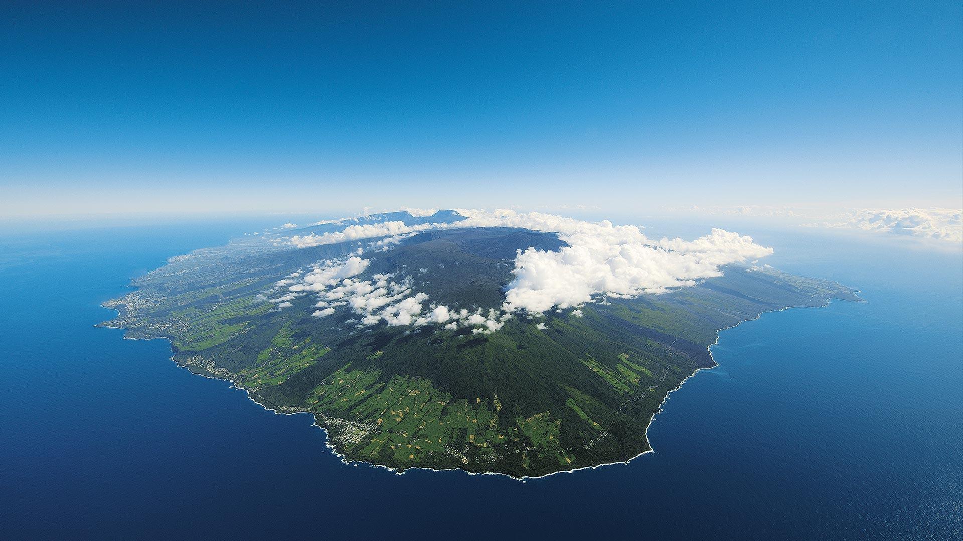 Reunion Island Wallpapers - Top Free Reunion Island Backgrounds ...