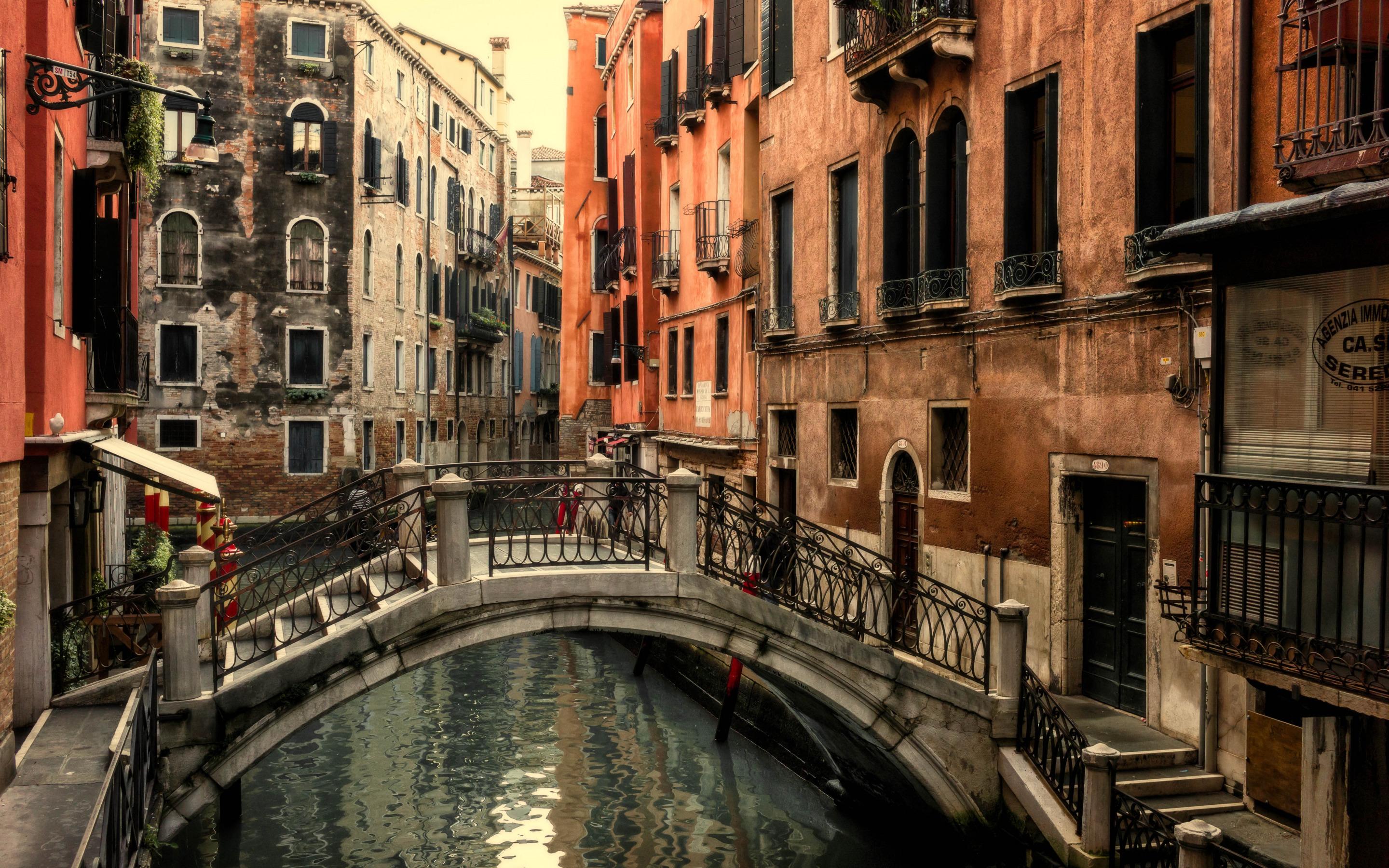 Old Places Wallpapers - Top Free Old Places Backgrounds - WallpaperAccess