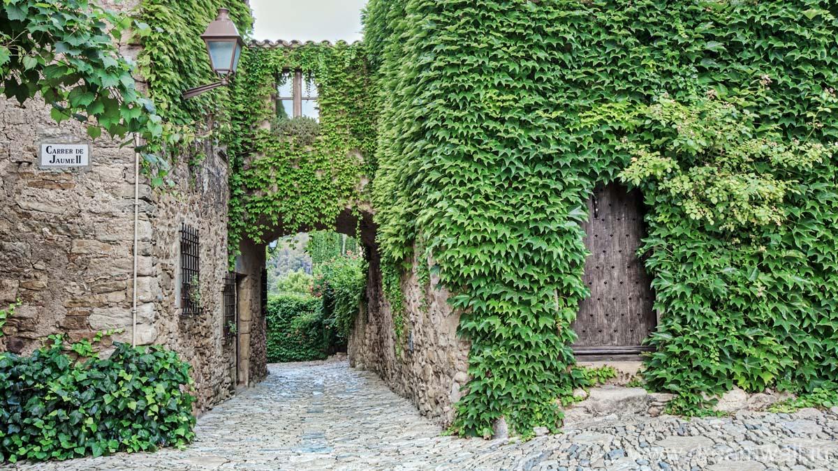 Old Places Wallpapers - Top Free Old Places Backgrounds - WallpaperAccess