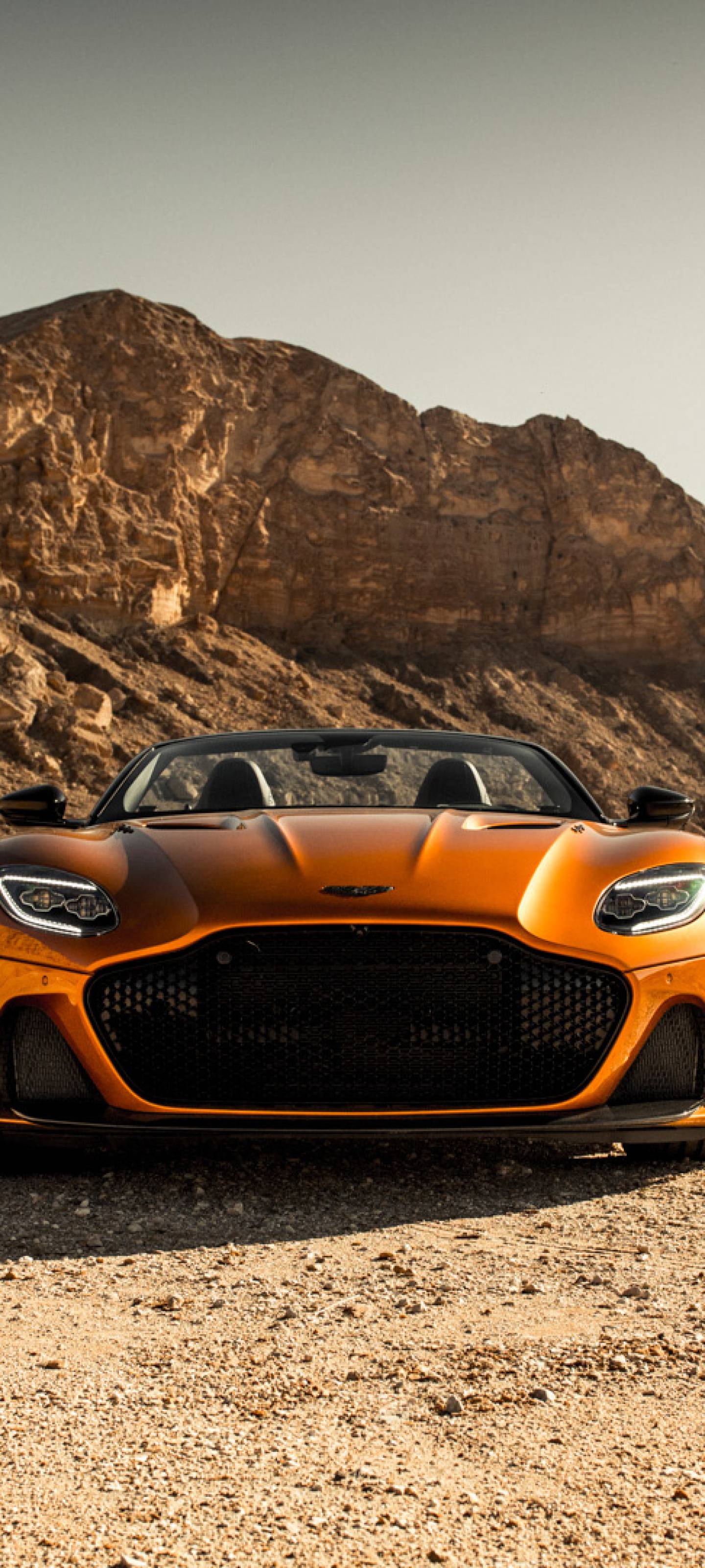 Aston Martin DBS 4K Wallpapers - Top Free Aston Martin DBS 4K ...