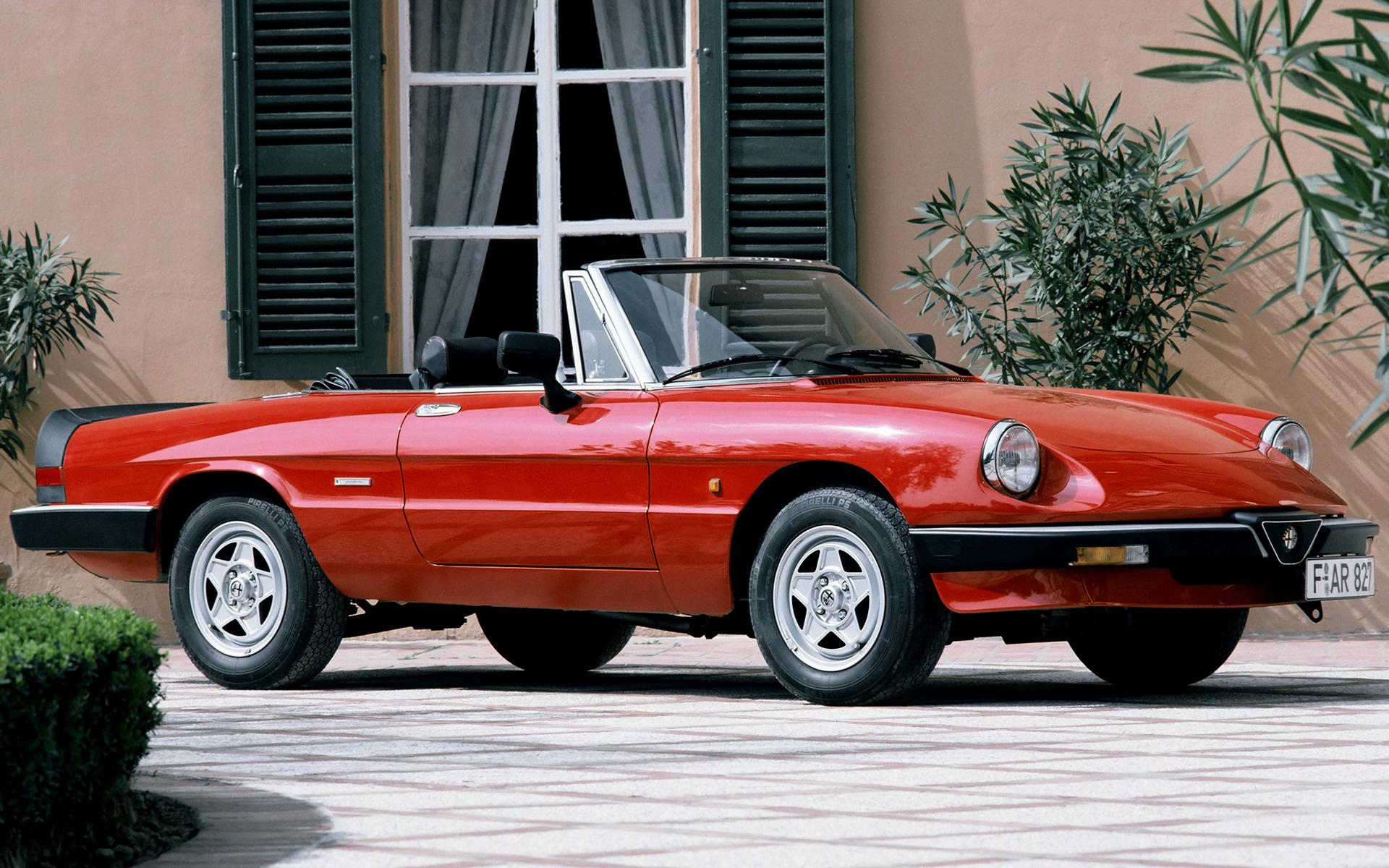 Alfa Romeo Spider Wallpapers - Top Free Alfa Romeo Spider Backgrounds ...