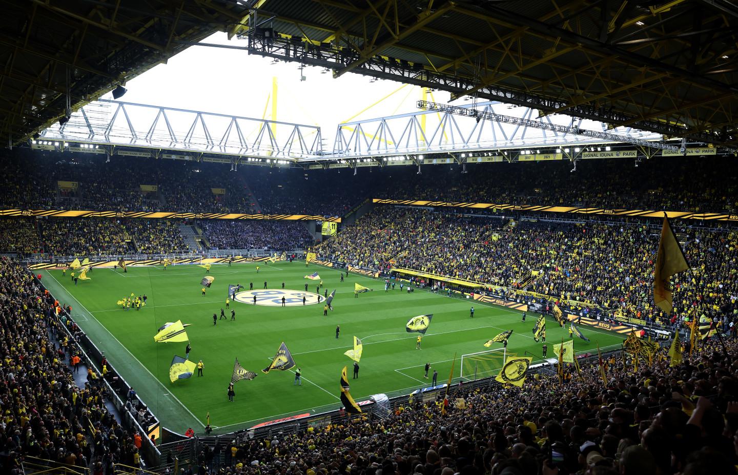 Borussia Dortmund Stadium Wallpapers - Top Free Borussia Dortmund ...