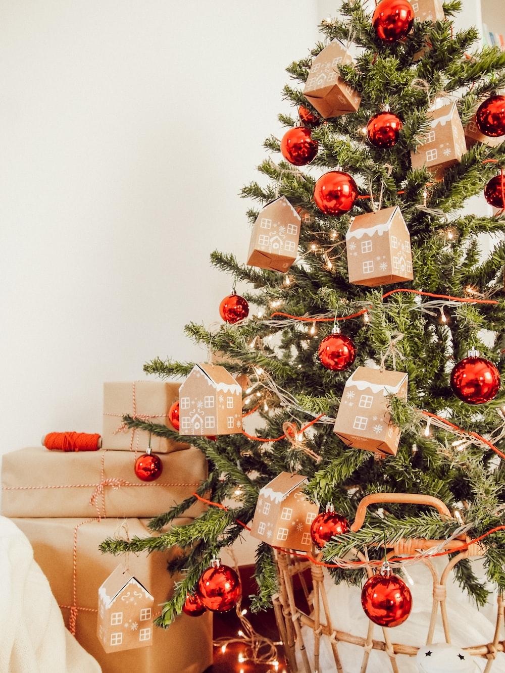 Christmas Vertical Wallpapers - Top Free Christmas Vertical Backgrounds ...