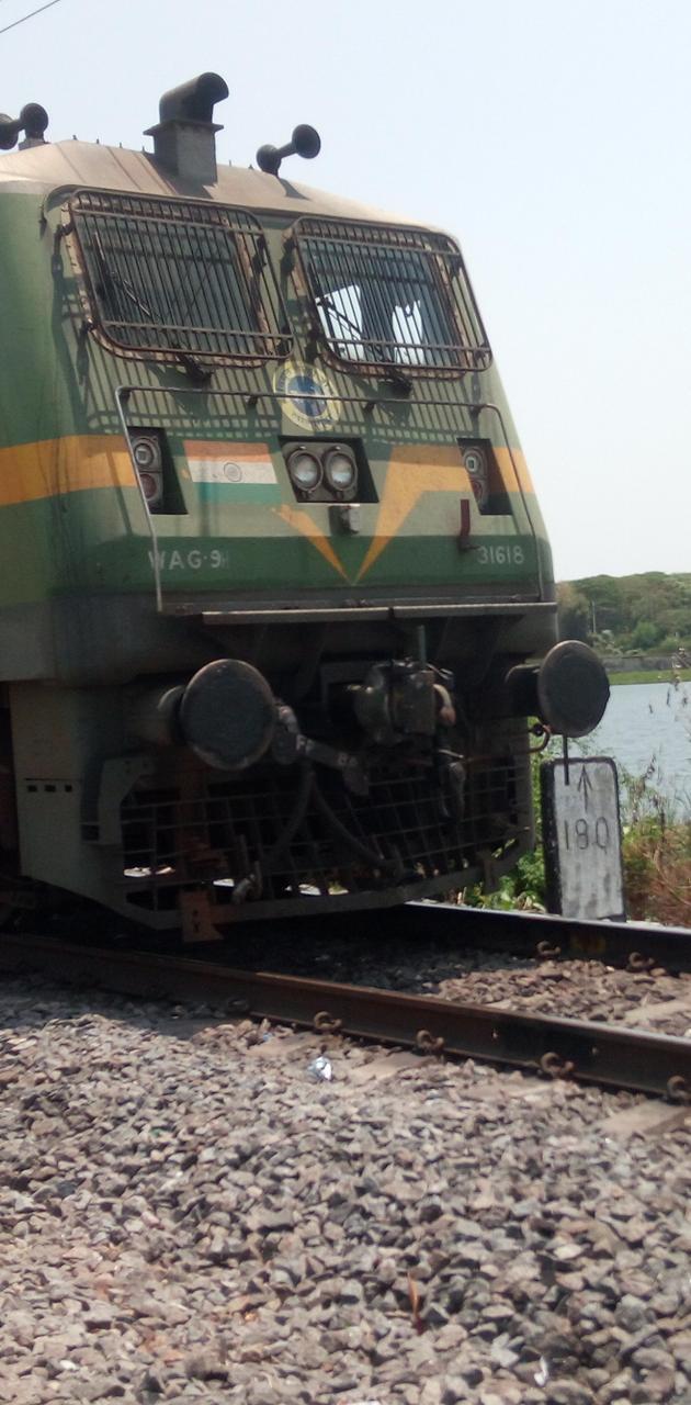 Indian Train Wallpapers - Top Free Indian Train Backgrounds ...