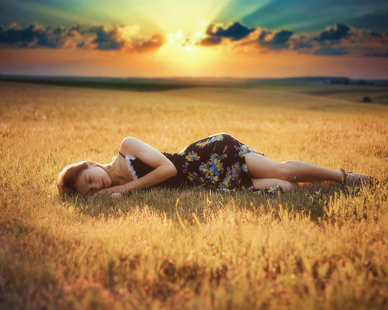 Sad Sleeping Wallpapers - Top Free Sad Sleeping Backgrounds ...