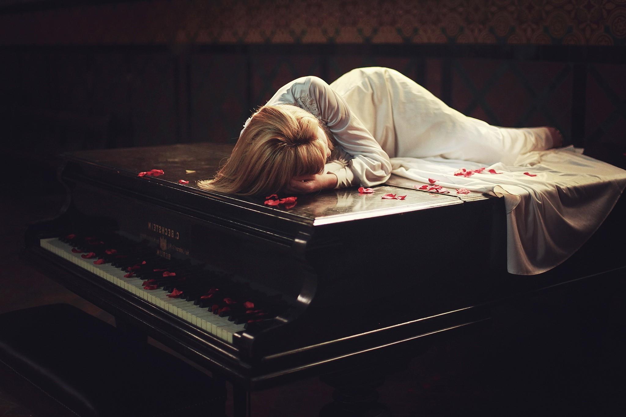 Sad Sleeping Wallpapers - Top Free Sad Sleeping Backgrounds ...