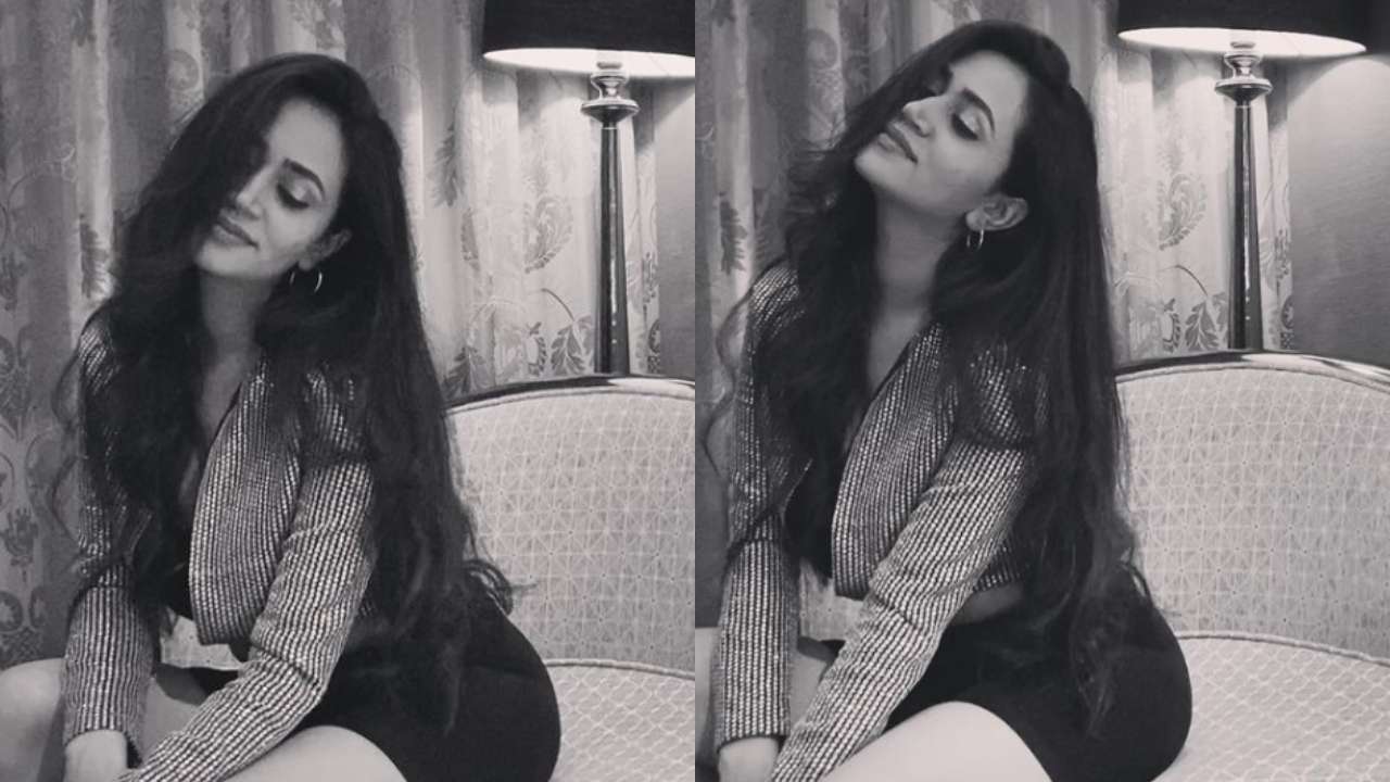 Panchayat Wallpapers - Top Free Panchayat Backgrounds - WallpaperAccess