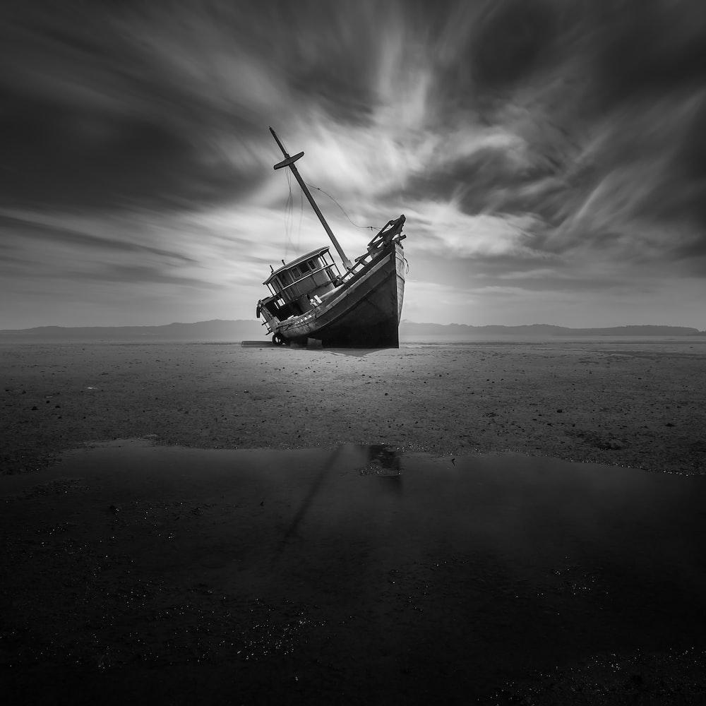 Sunken Ship Wallpapers - Top Free Sunken Ship Backgrounds - WallpaperAccess