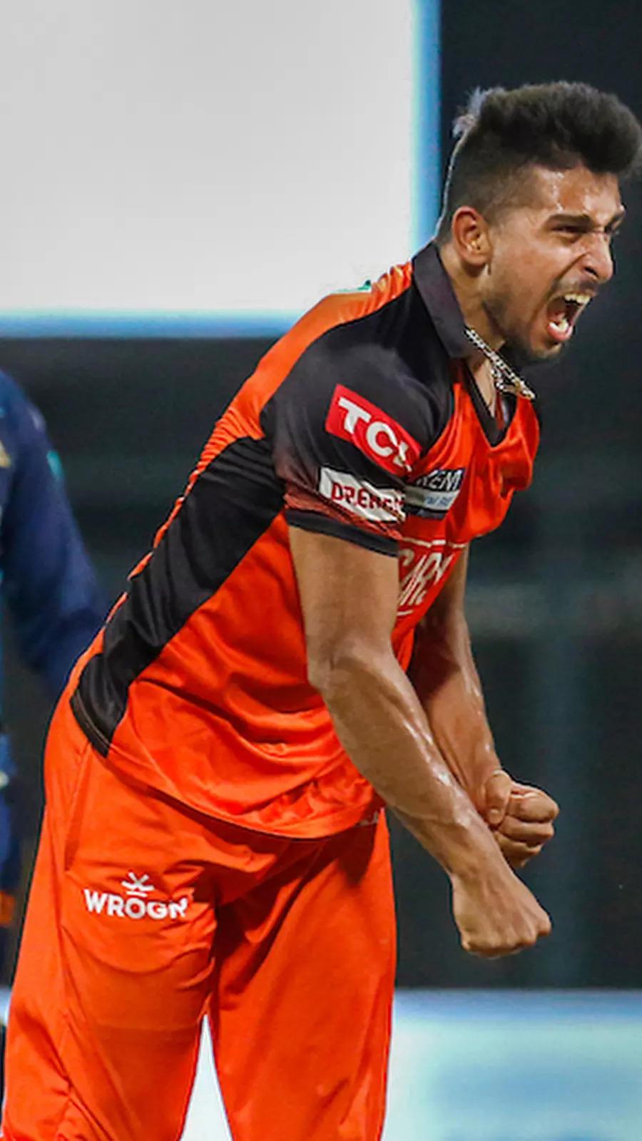 Umran Malik Wallpapers - Top Free Umran Malik Backgrounds - WallpaperAccess