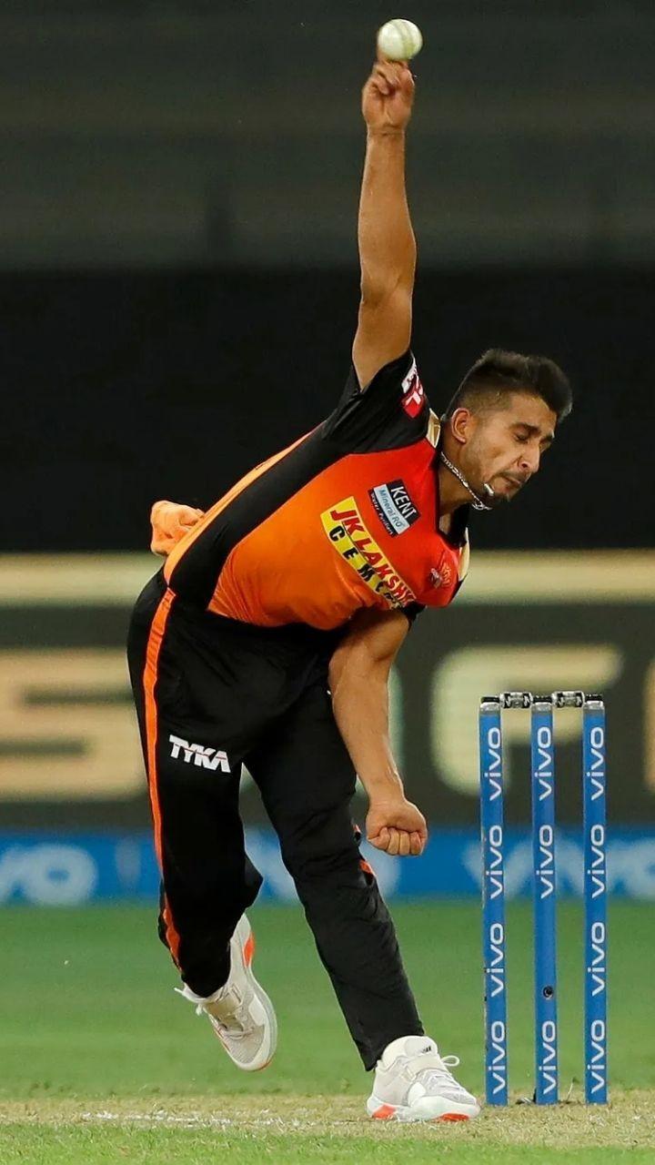 Umran Malik Wallpapers - Top Free Umran Malik Backgrounds - WallpaperAccess