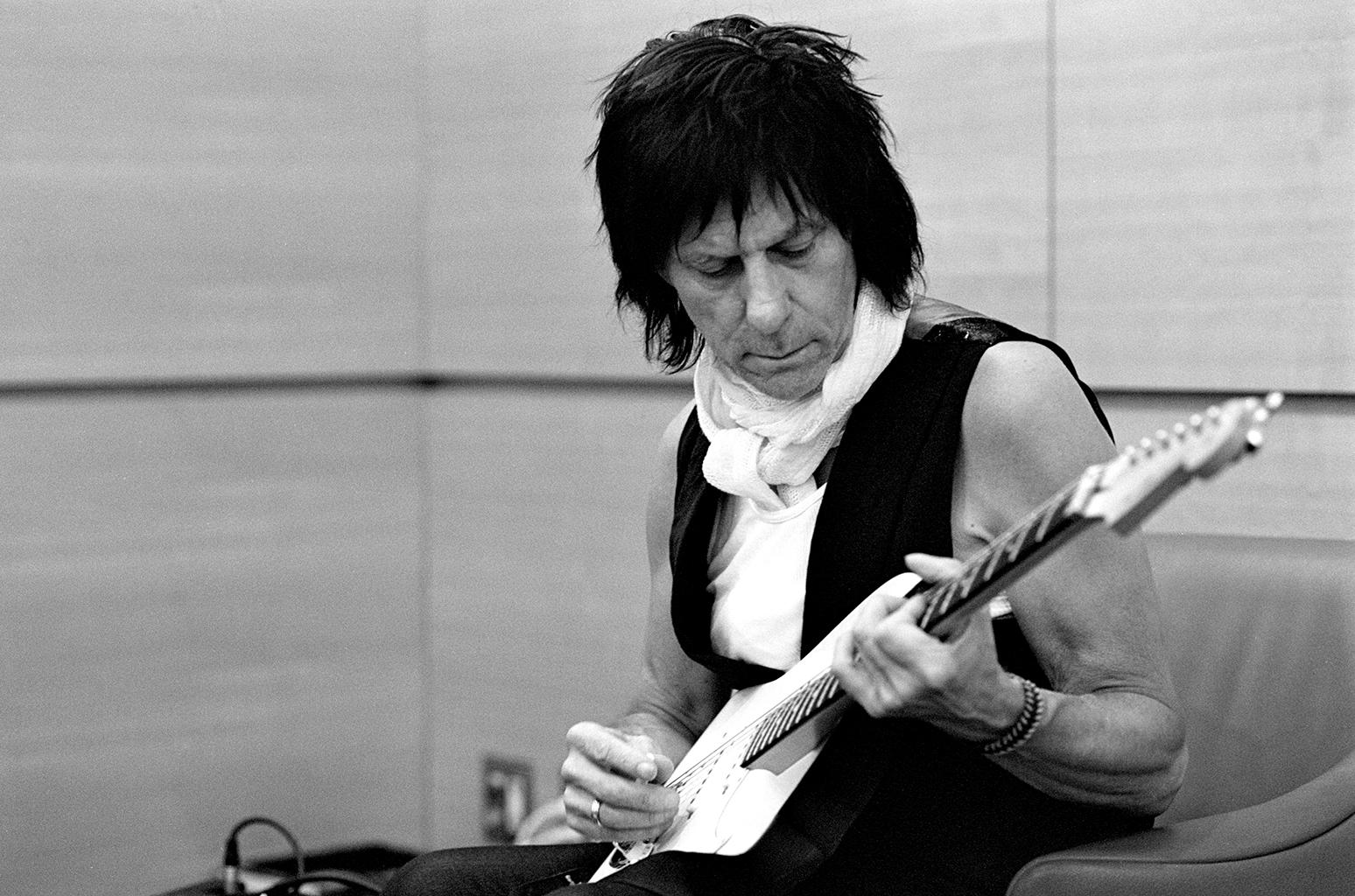 Jeff Beck Wallpapers - Top Free Jeff Beck Backgrounds - WallpaperAccess