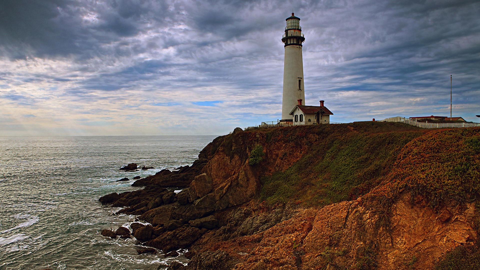 Autumn Lighthouse Wallpapers - Top Free Autumn Lighthouse Backgrounds ...