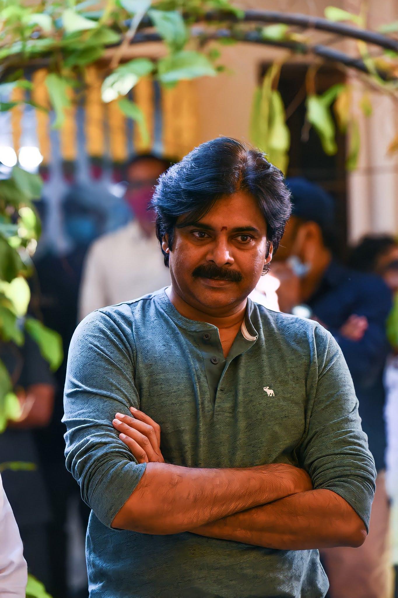 Pawan Kalyan Hd Wallpapers - Top Free Pawan Kalyan Hd Backgrounds - WallpaperAccess