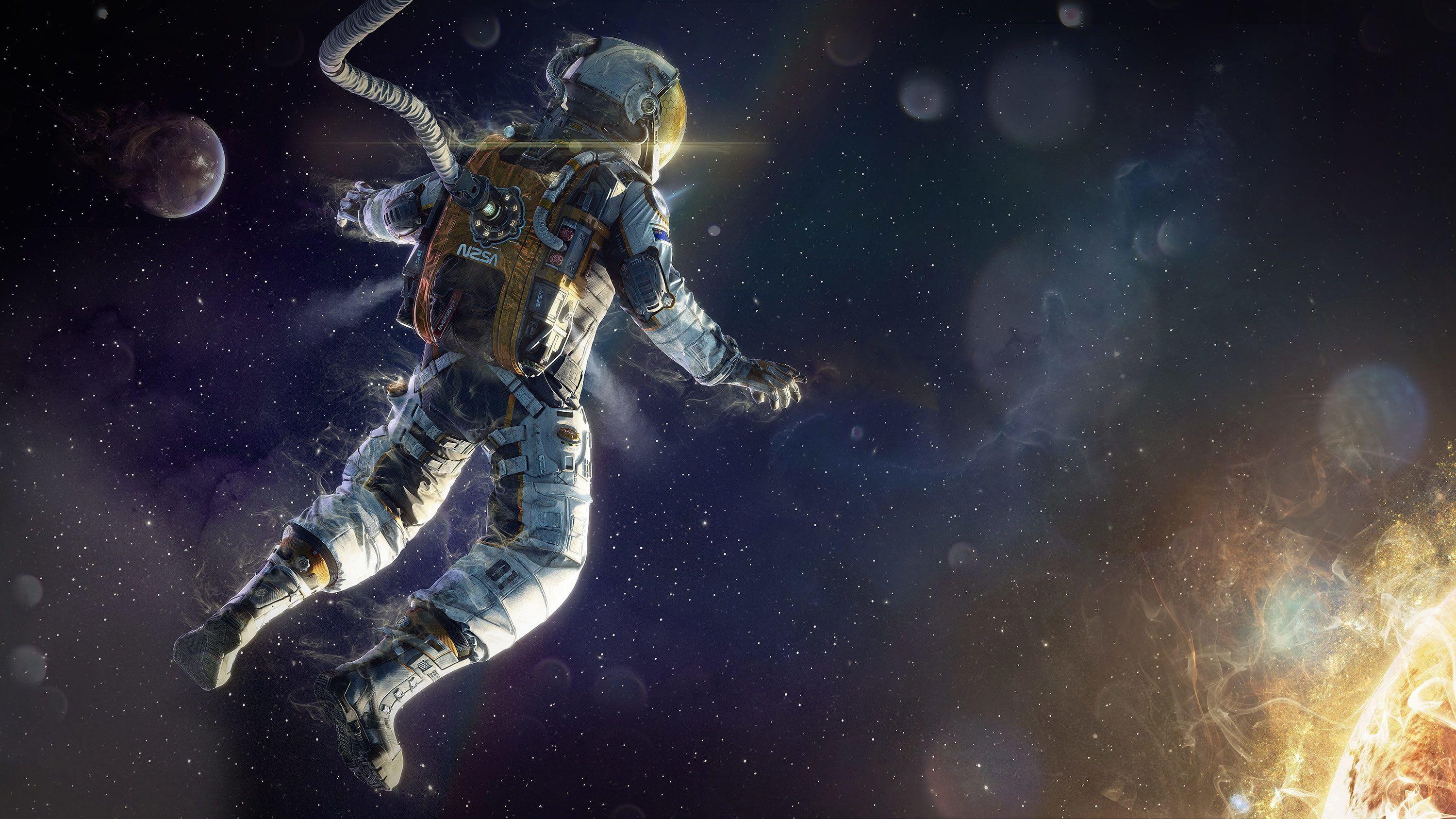Floating In Space 4K Wallpapers - Top Free Floating In Space 4K ...