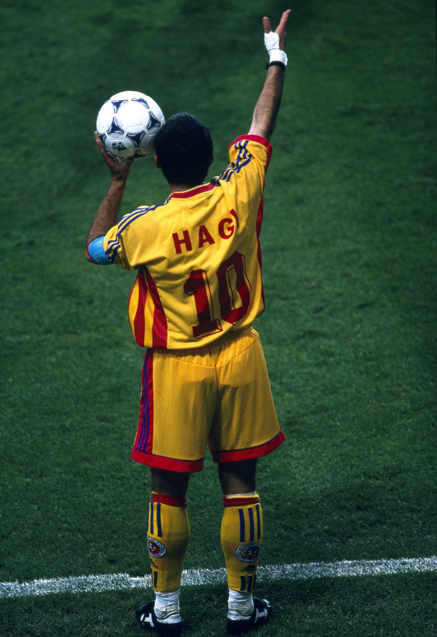 Gheorghe Hagi Wallpapers - Top Free Gheorghe Hagi Backgrounds ...