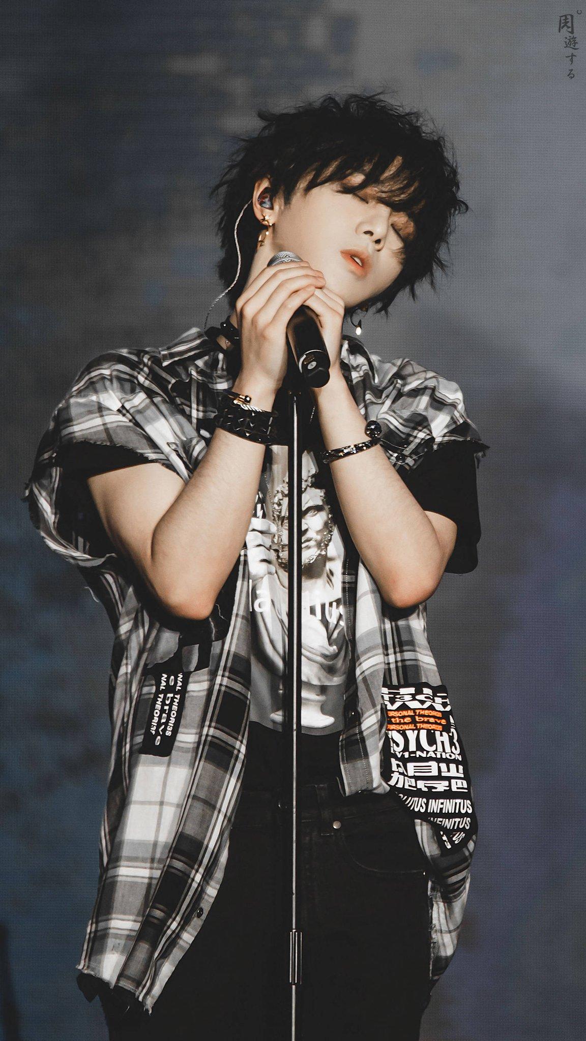 Hua Chenyu Wallpapers - Top Free Hua Chenyu Backgrounds - WallpaperAccess