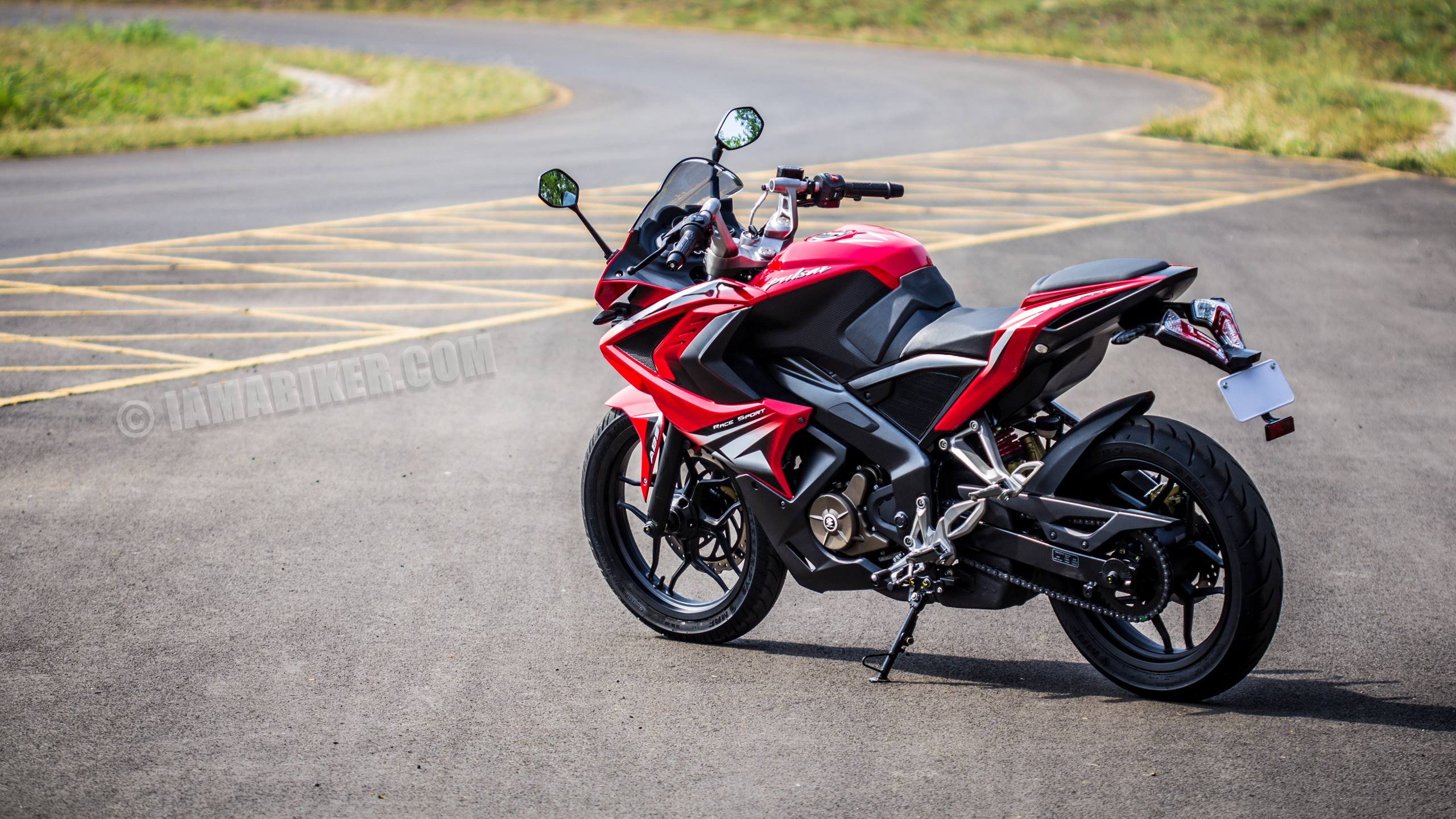 Pulsar Bike Wallpapers - Top Free Pulsar Bike Backgrounds - WallpaperAccess