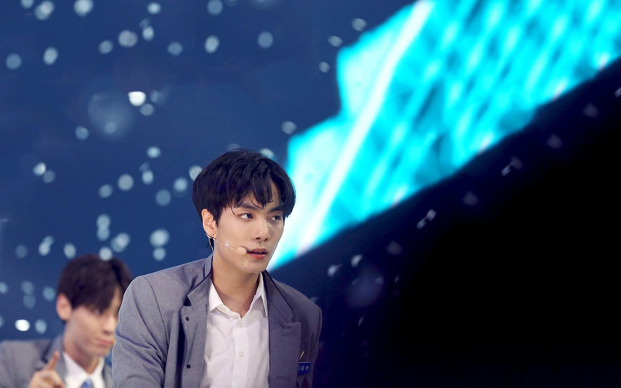Jonghyun Laptop Wallpapers - Top Free Jonghyun Laptop Backgrounds ...