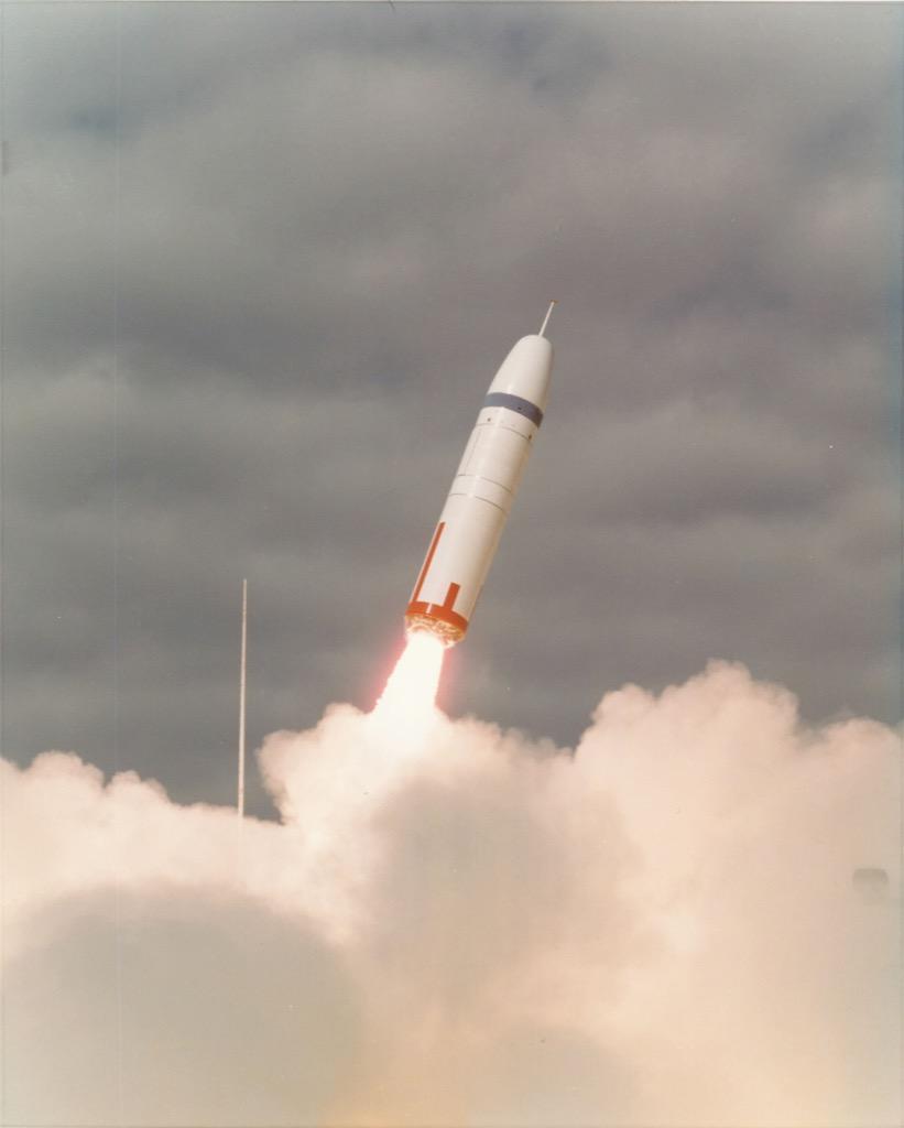 Icbm Wallpapers - Top Free Icbm Backgrounds - WallpaperAccess