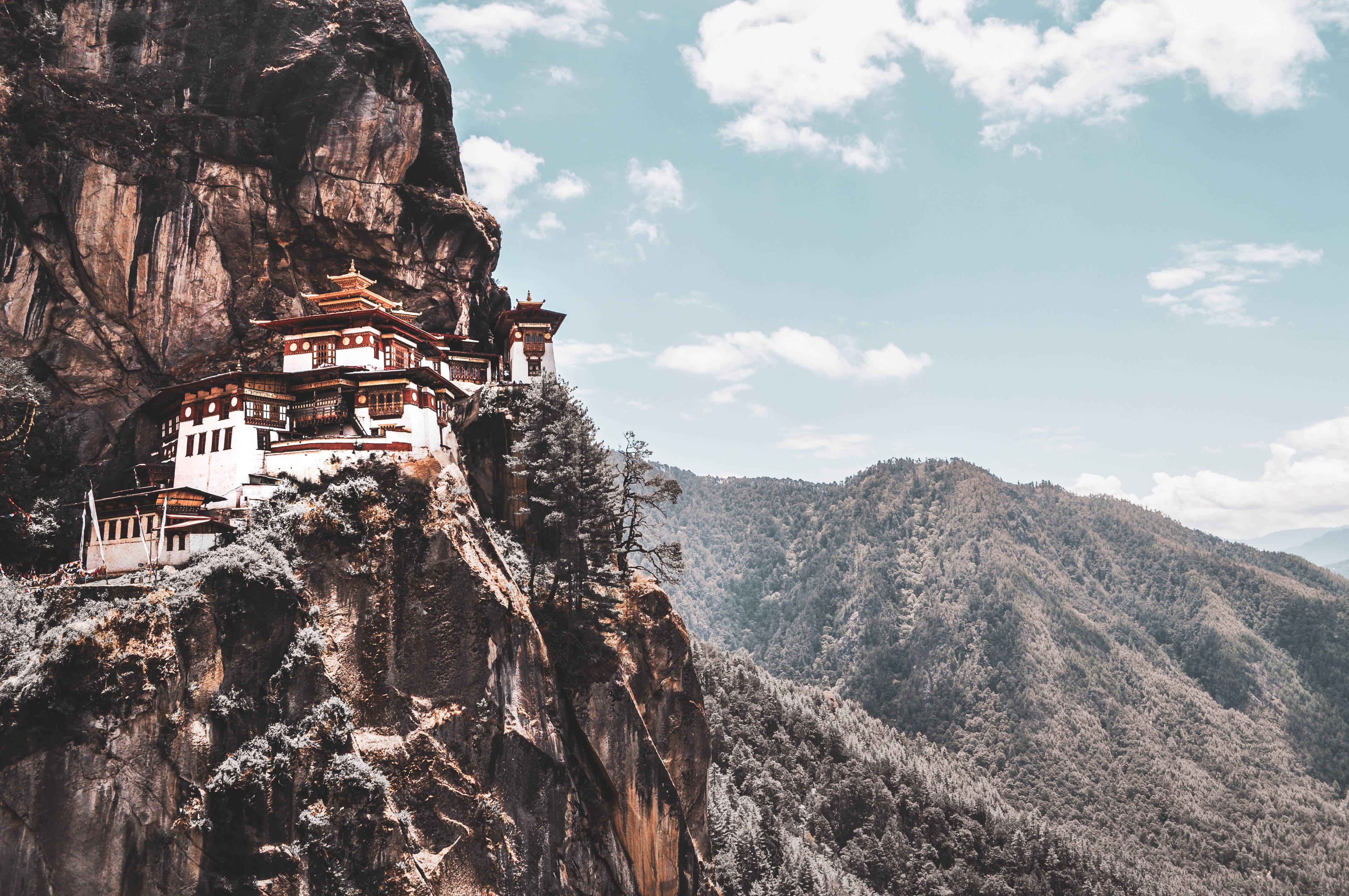 Monk Temple Wallpapers - Top Free Monk Temple Backgrounds - WallpaperAccess