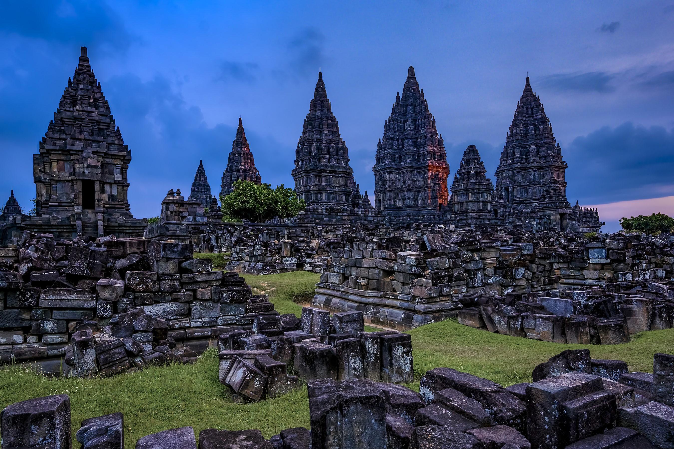 Prambanan Wallpapers - Top Free Prambanan Backgrounds - WallpaperAccess