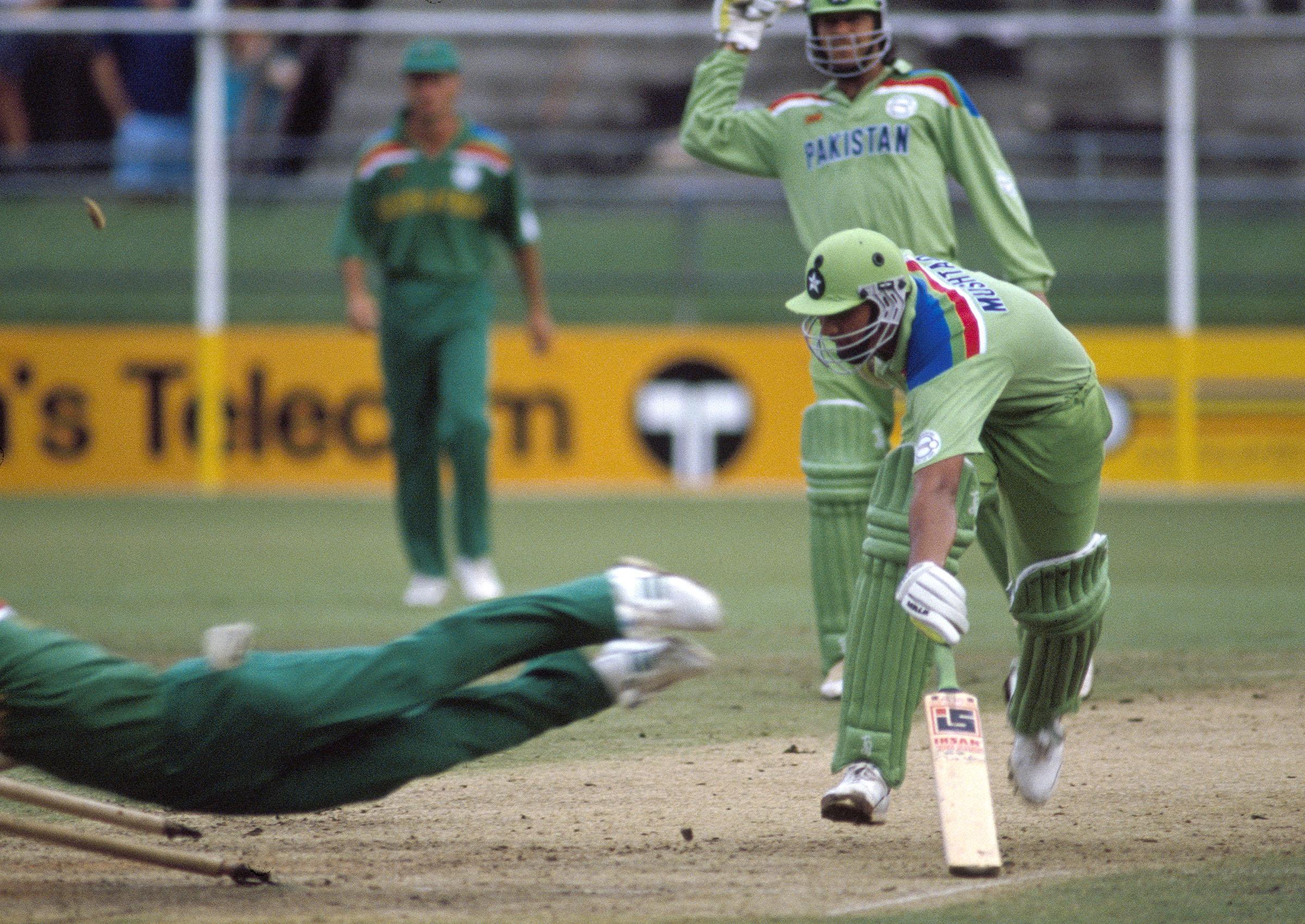 Jonty Rhodes Wallpapers - Top Free Jonty Rhodes Backgrounds ...