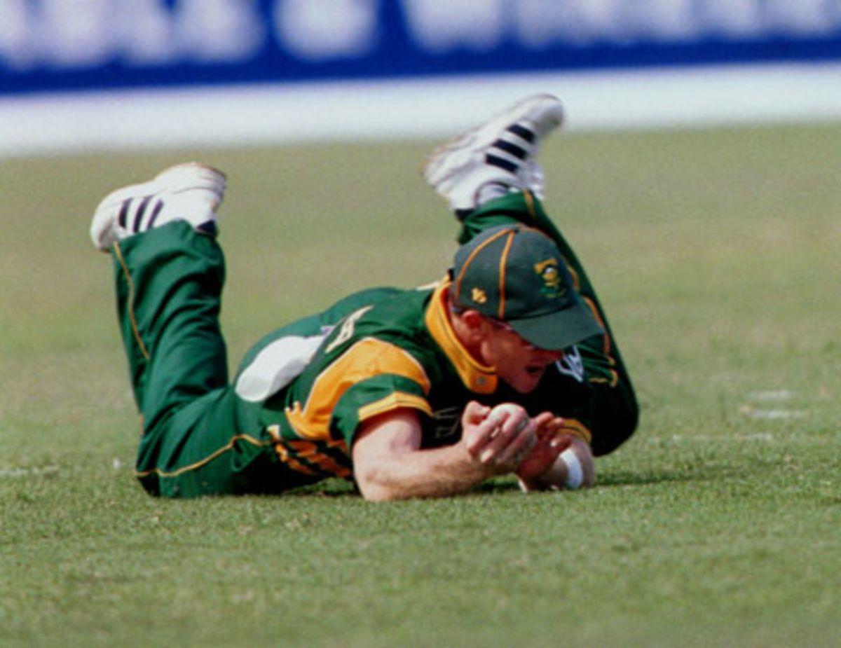 Jonty Rhodes Wallpapers - Top Free Jonty Rhodes Backgrounds ...