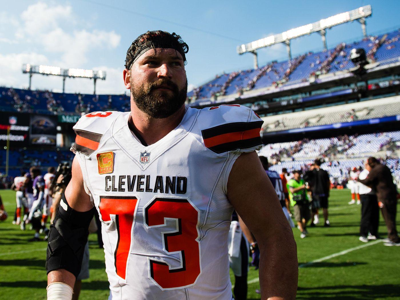 Joe Thomas Wallpapers - Top Free Joe Thomas Backgrounds - WallpaperAccess