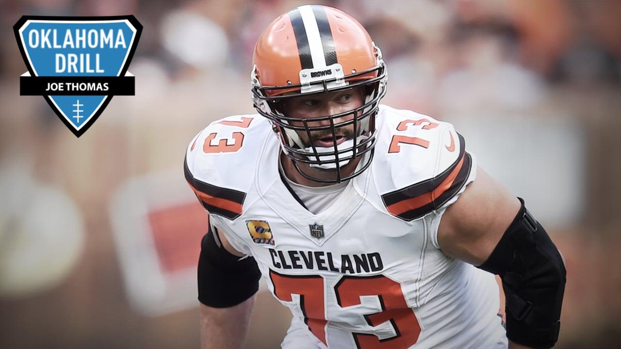 Joe Thomas Wallpapers - Top Free Joe Thomas Backgrounds - WallpaperAccess
