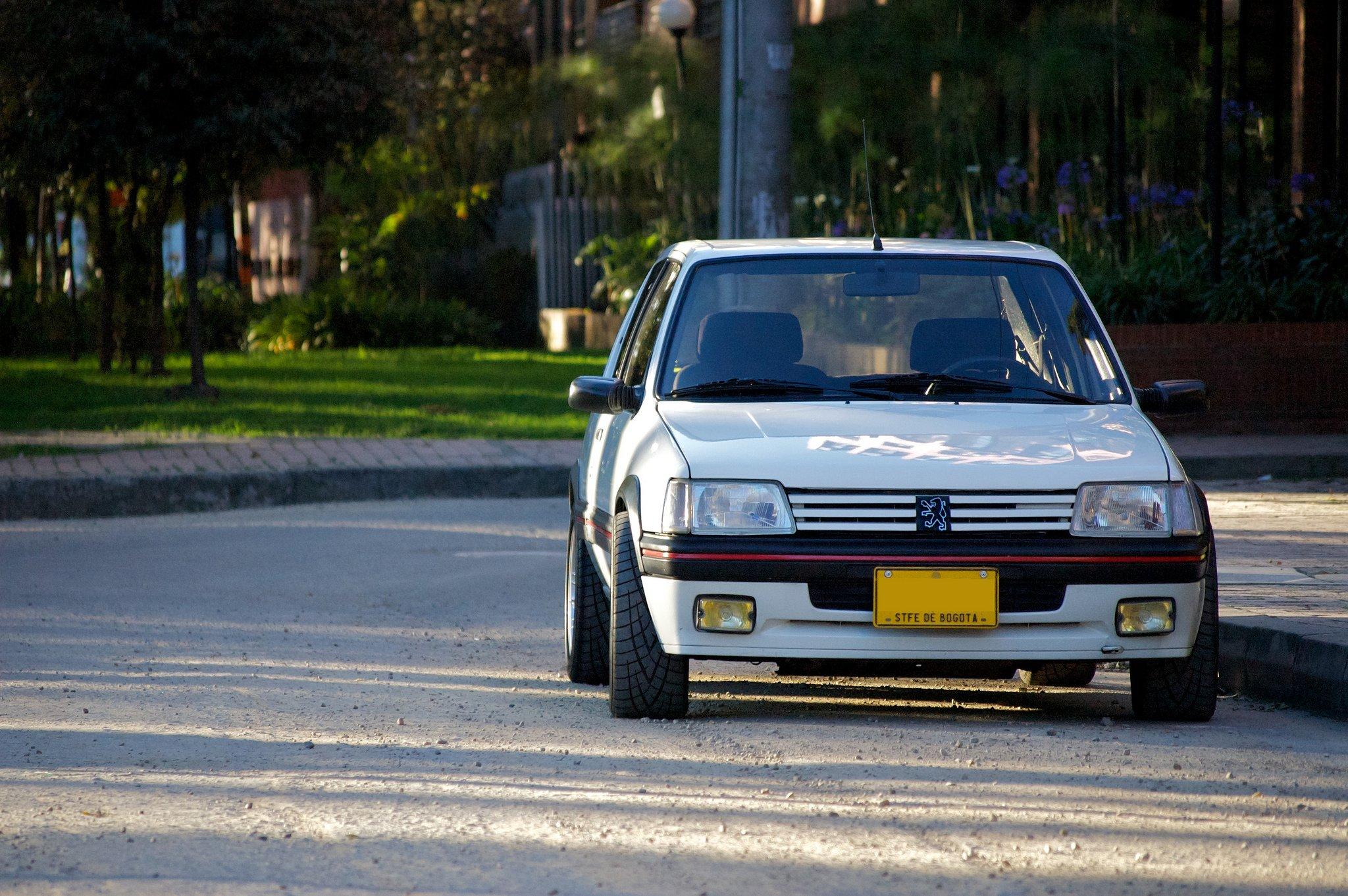 Peugeot 205 Wallpapers - Top Free Peugeot 205 Backgrounds - WallpaperAccess