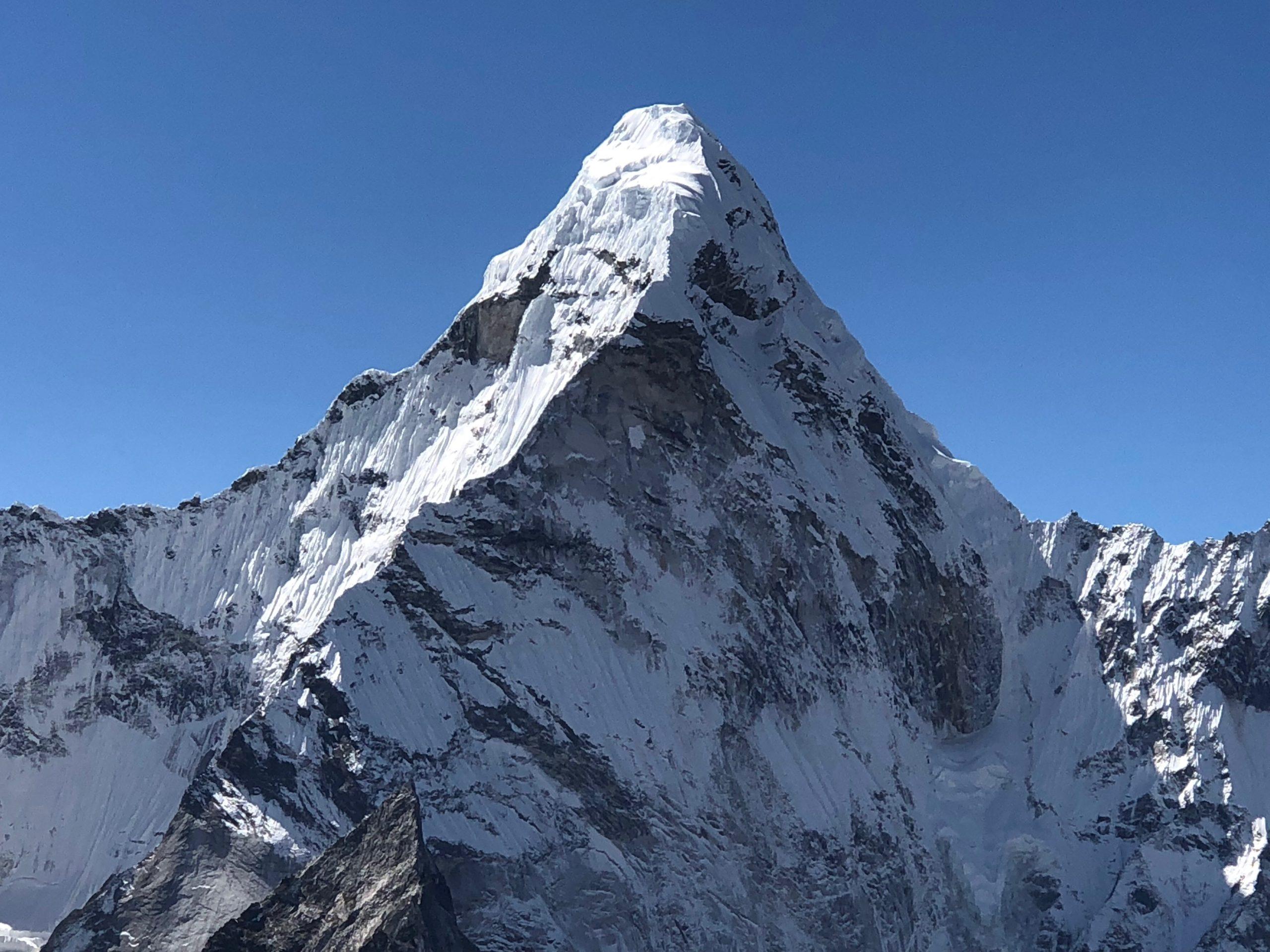 Ama Dablam Wallpapers - Top Free Ama Dablam Backgrounds - WallpaperAccess