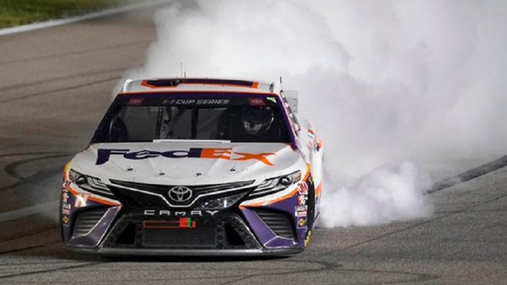 Denny Hamlin Wallpapers - Top Free Denny Hamlin Backgrounds ...