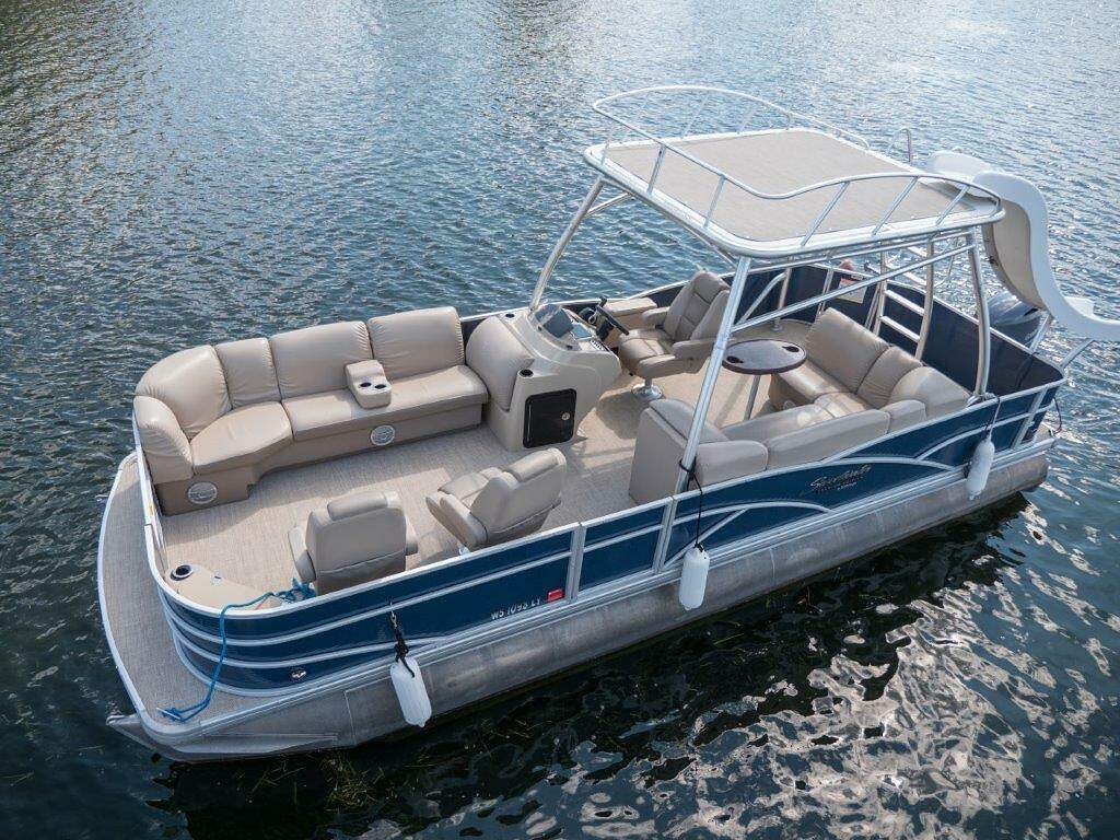 Pontoon Boat Wallpapers - Top Free Pontoon Boat Backgrounds ...