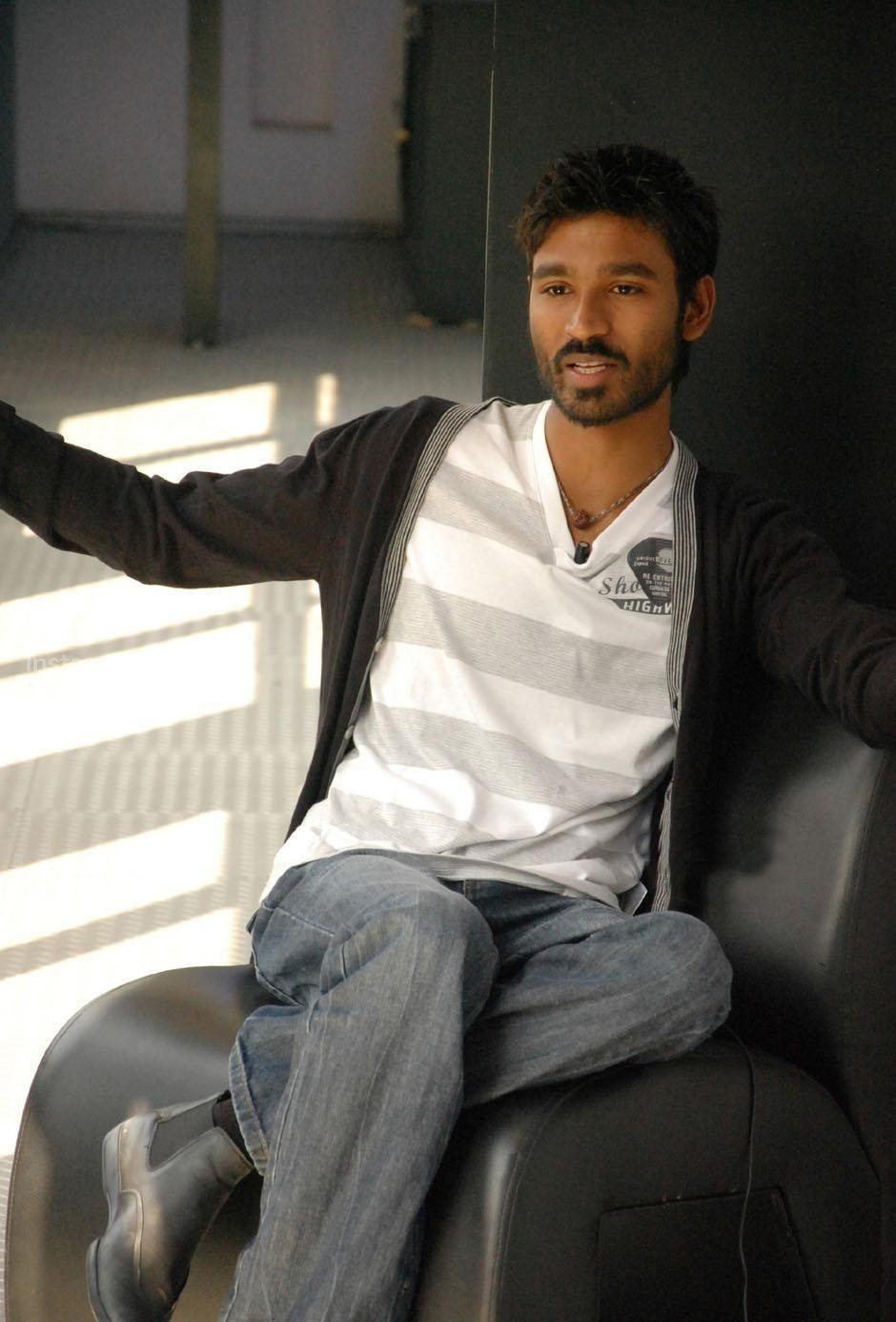 Dhanush 3 Movie Wallpapers - Top Free Dhanush 3 Movie Backgrounds ...