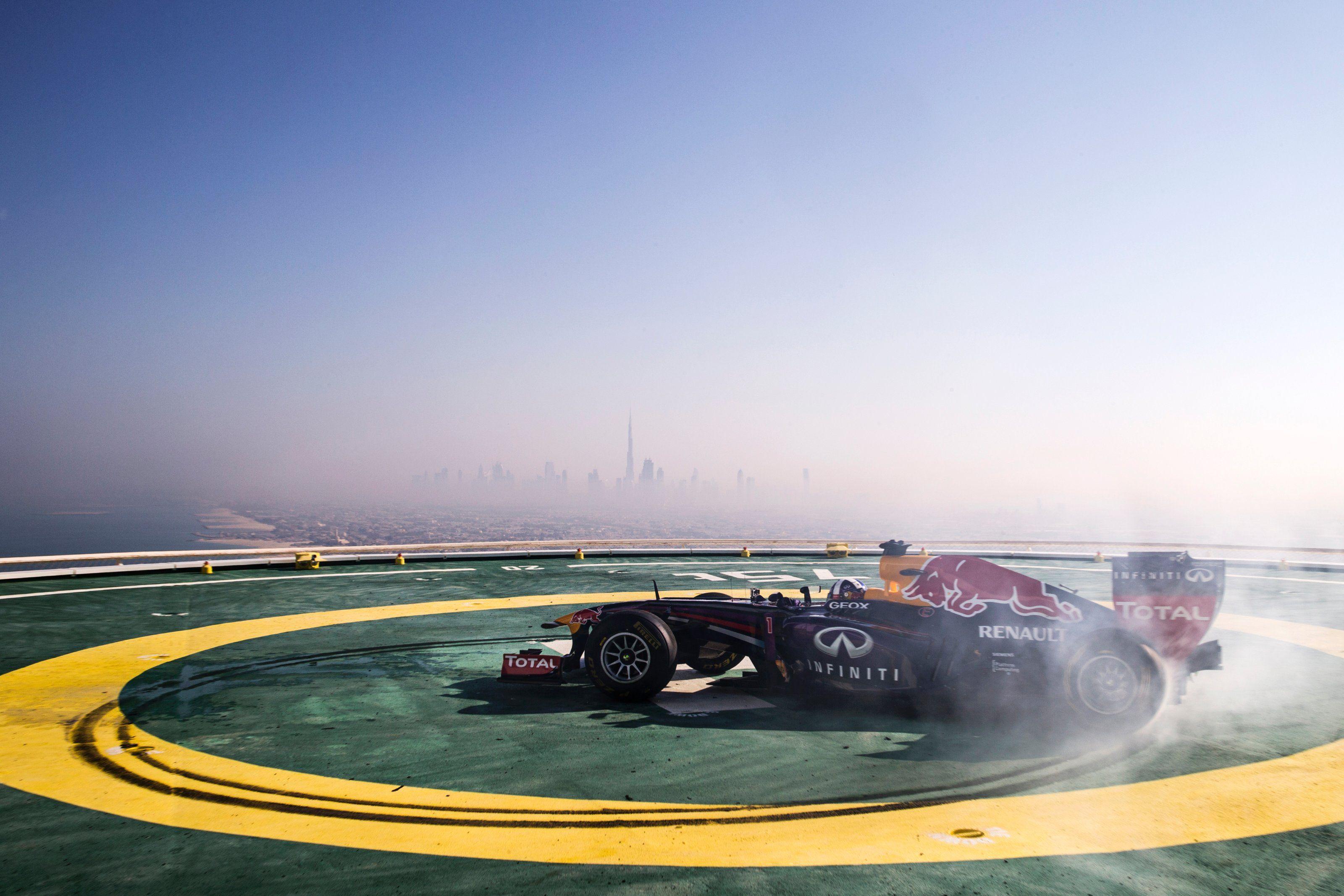 F1 Donuts Wallpapers - Top Free F1 Donuts Backgrounds - WallpaperAccess