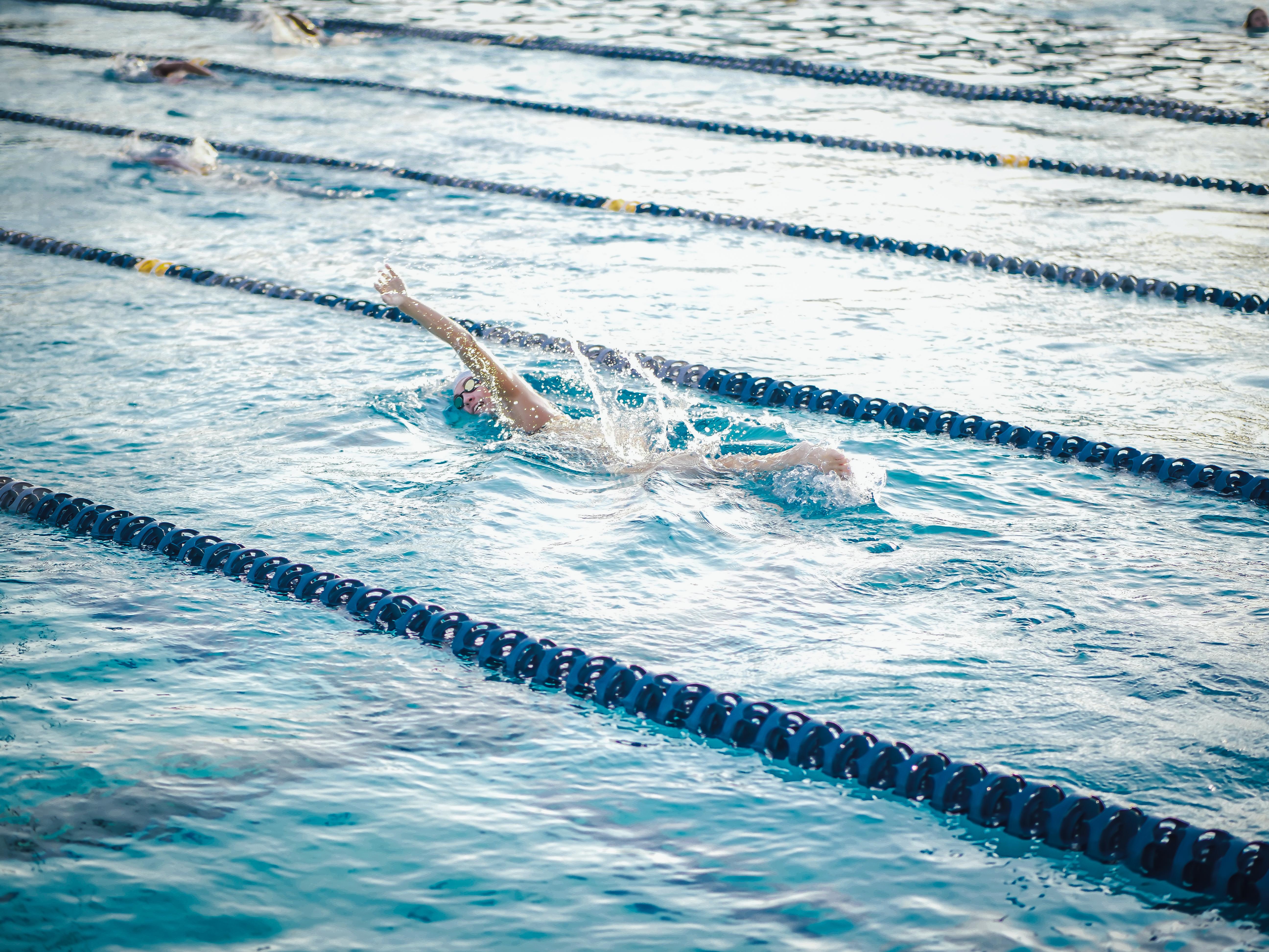 Swimming HD Wallpapers - Top Free Swimming HD Backgrounds - WallpaperAccess