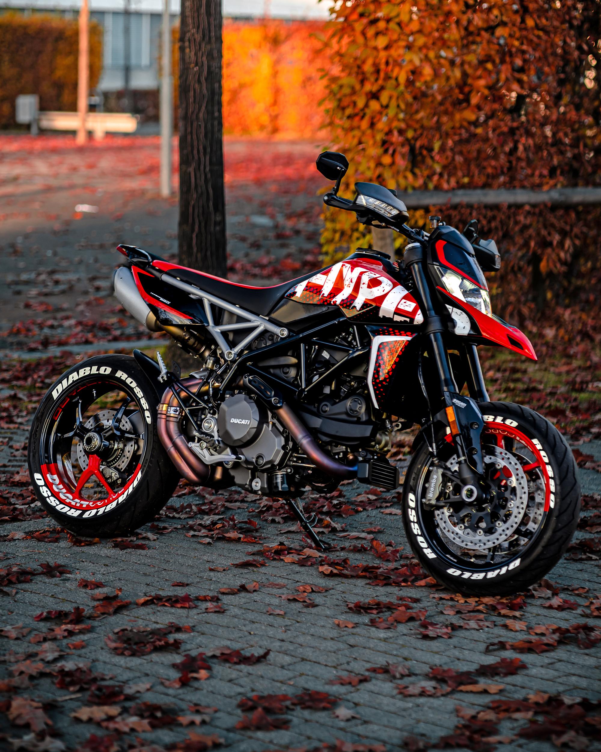 Ducati Hypermotard 950 Wallpapers - Top Free Ducati Hypermotard 950 Backgrounds - WallpaperAccess