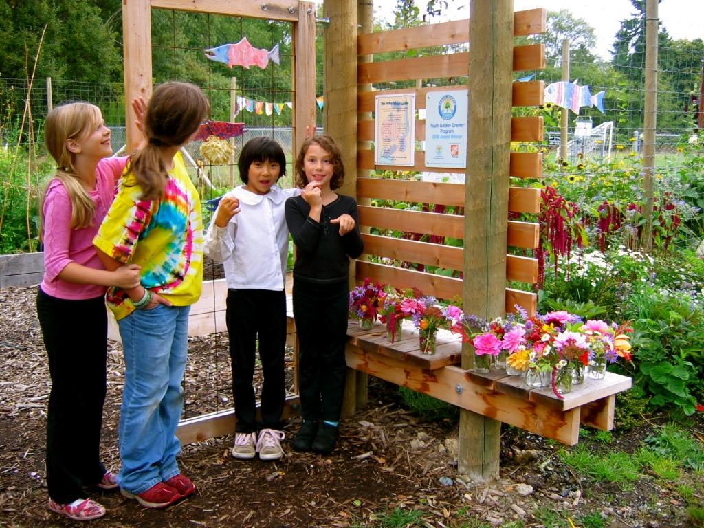 School Garden Wallpapers - Top Free School Garden Backgrounds ...