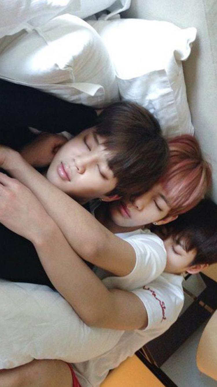 BTS Sleeping Wallpapers - Top Free BTS Sleeping Backgrounds ...