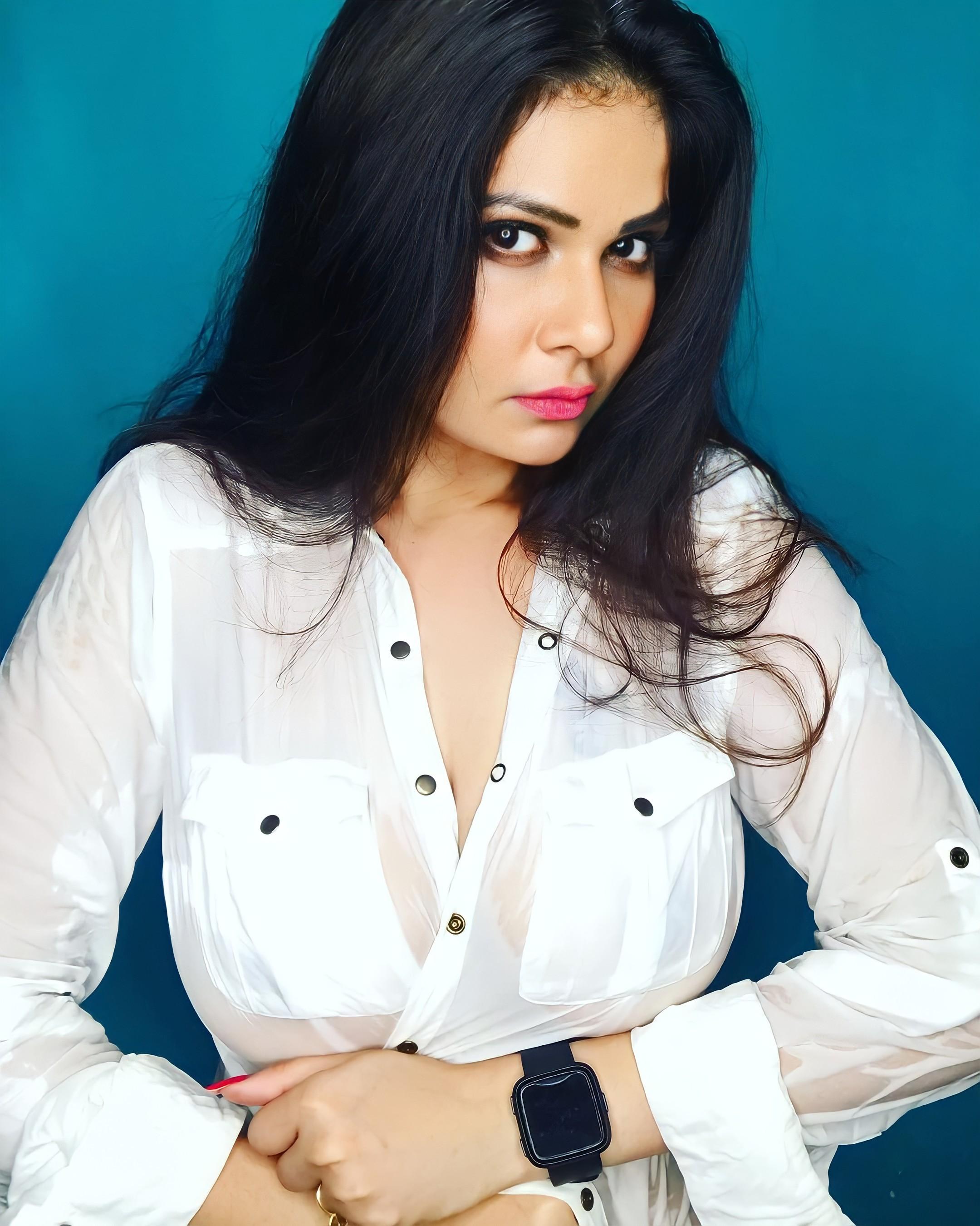 Aabha Paul Wallpapers - Top Free Aabha Paul Backgrounds - WallpaperAccess